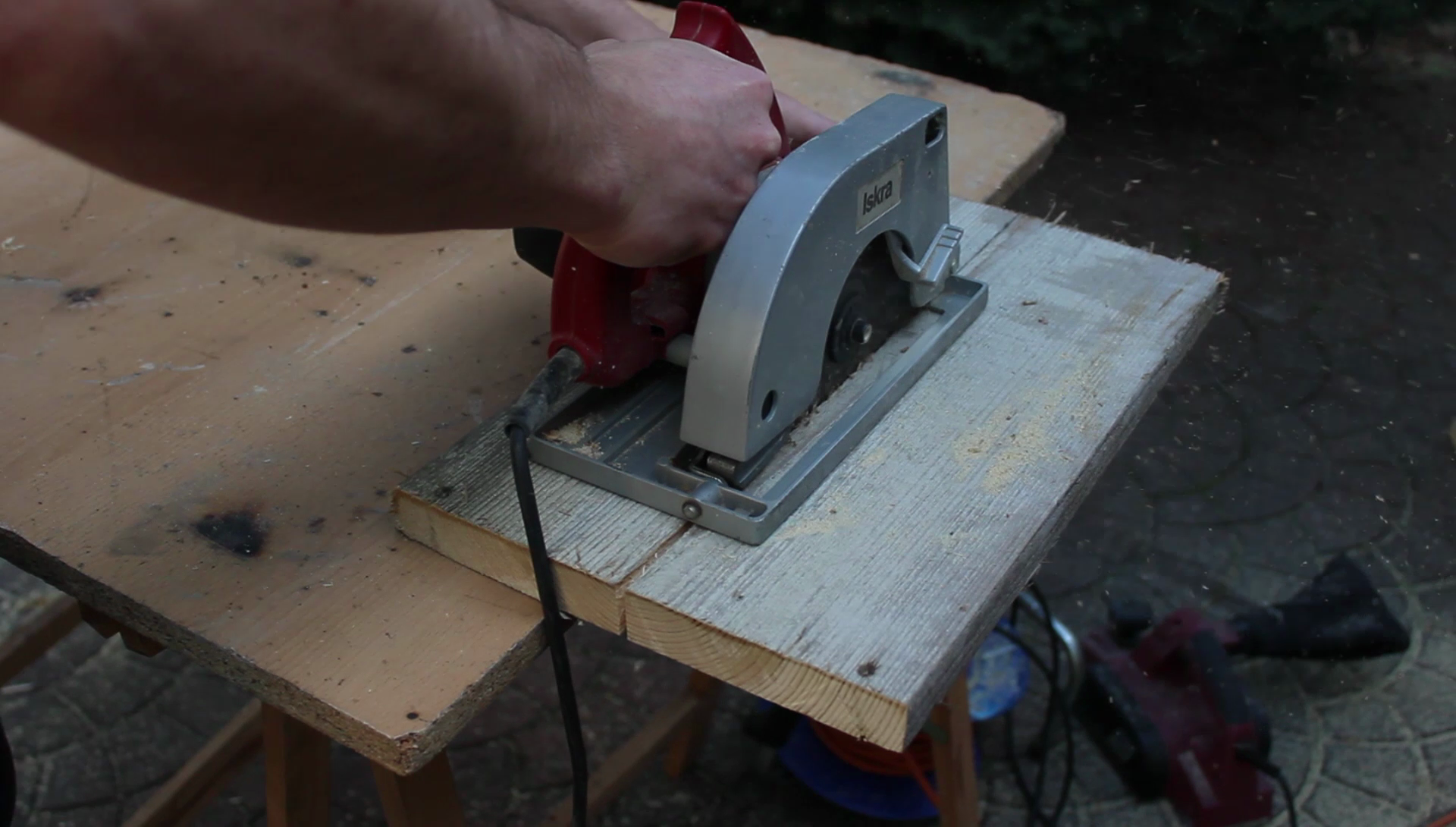 Make a Human Table : 5 Steps (with Pictures) - Instructables