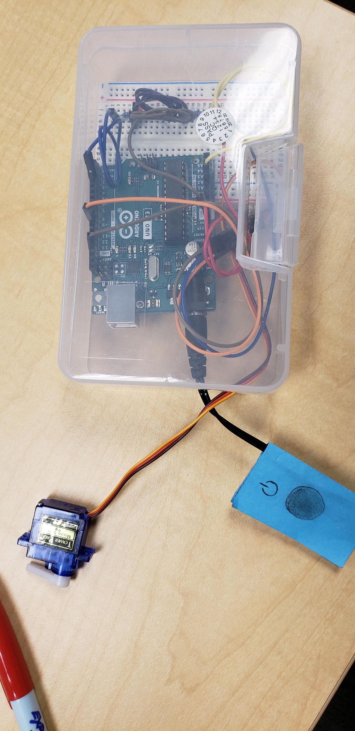 Light Button Pusher : 9 Steps - Instructables