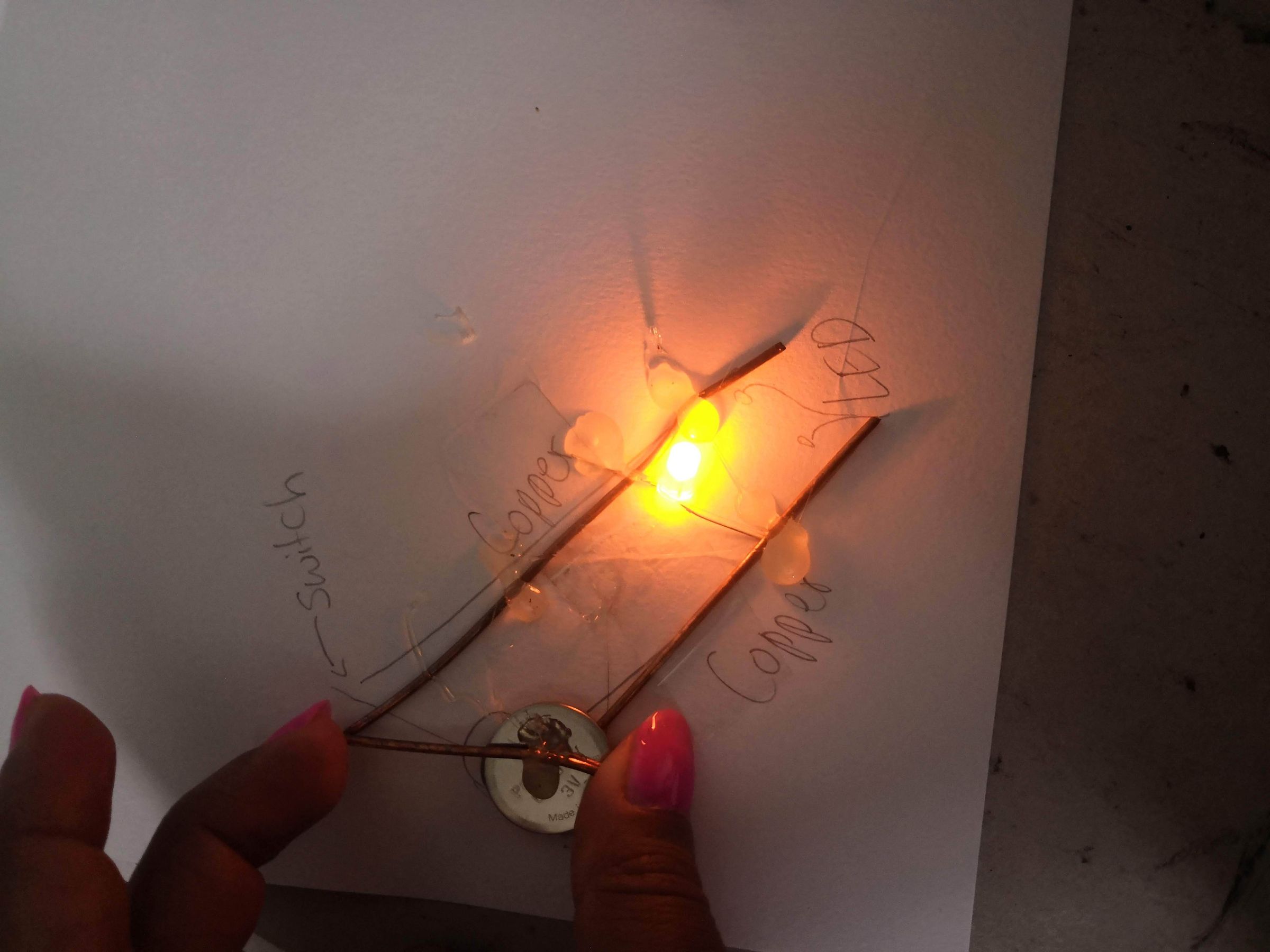 Light Up Paper Circuit LED Card : 12 Steps - Instructables