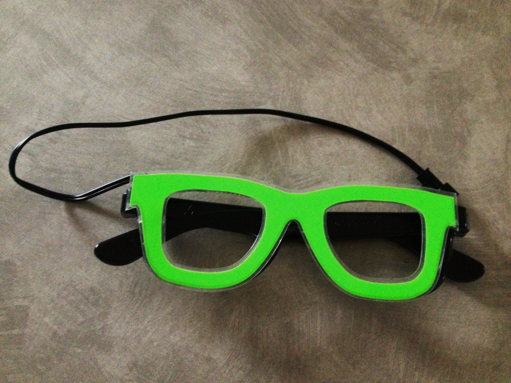 Glowing Glasses Hack : 5 Steps (with Pictures) - Instructables