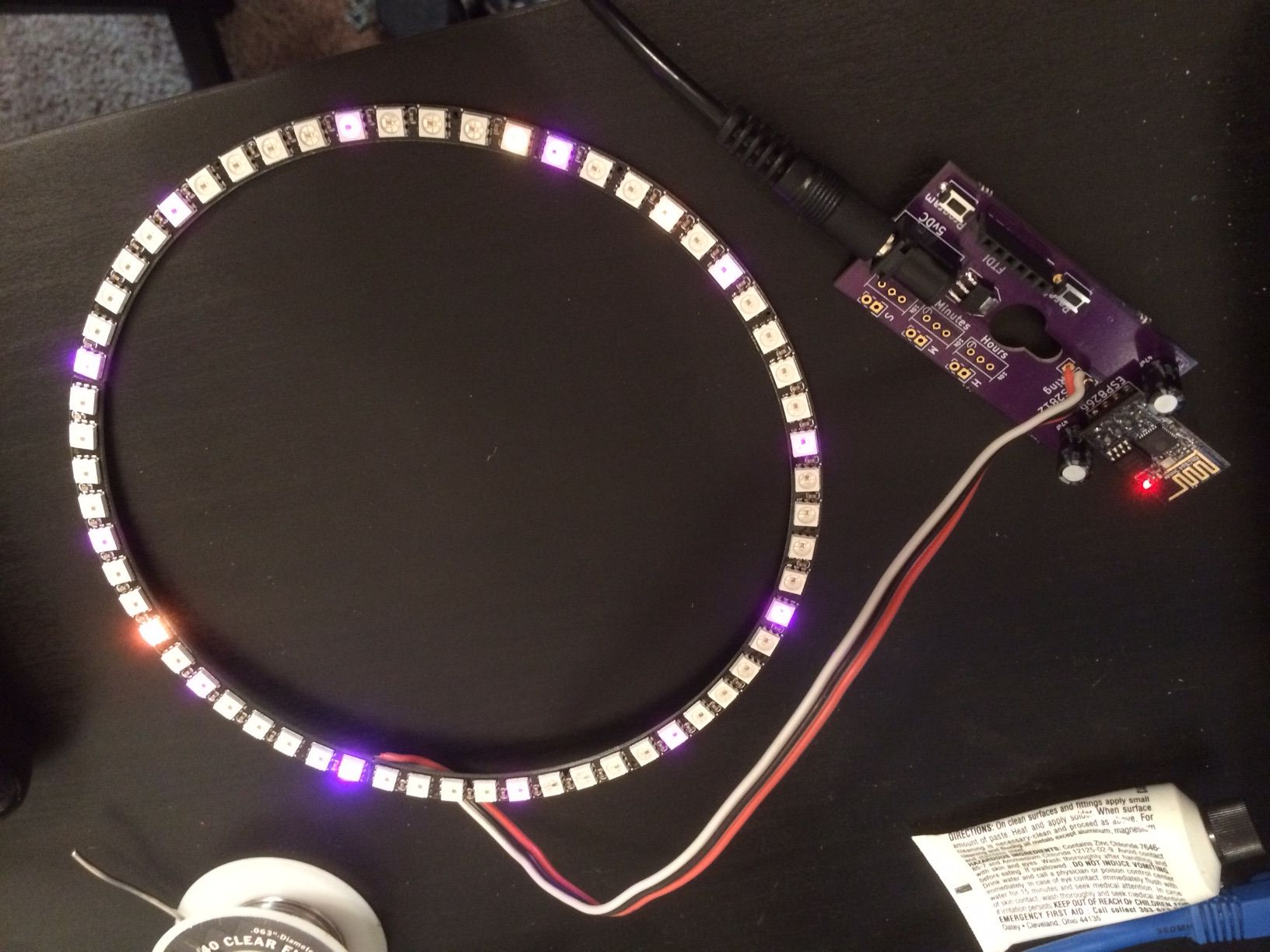 Wol Clock ESP8266-12E + 60 LED WS2812B Analogue Digital Clock : 5 Steps ...