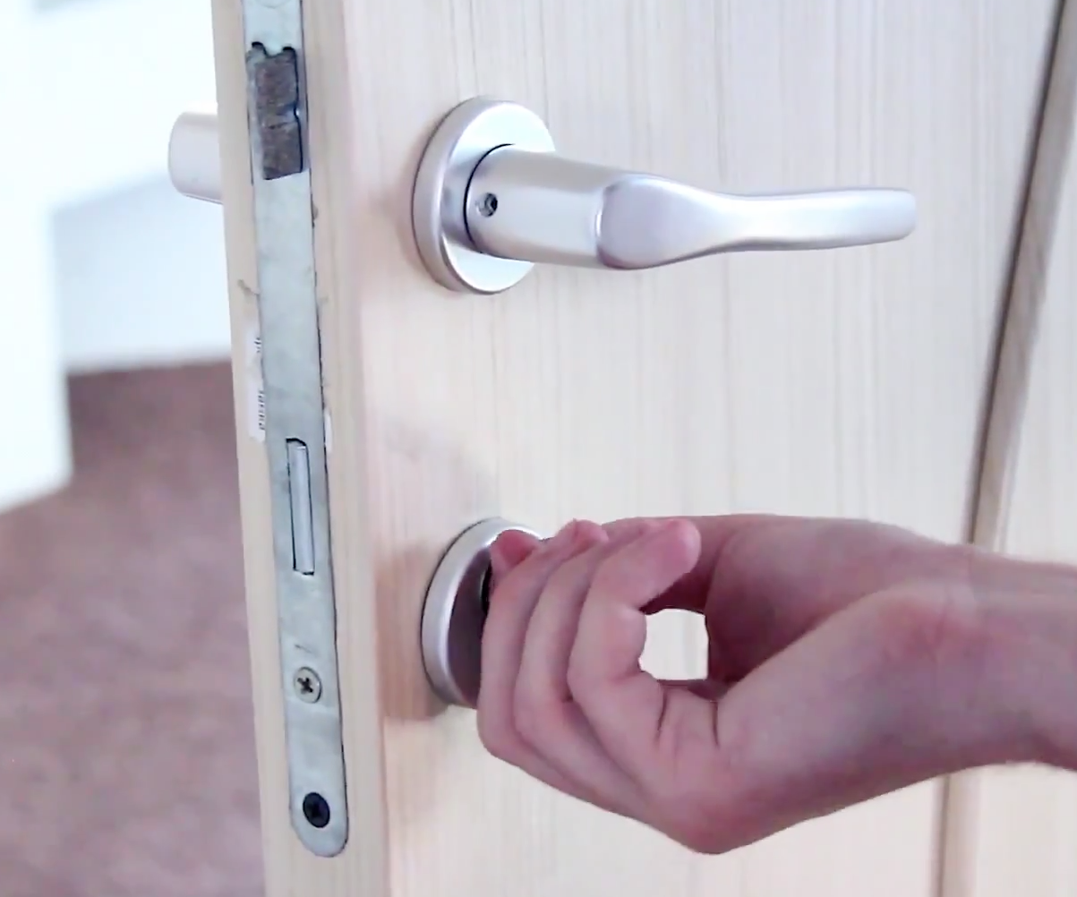 How to Open a Lock? HACK PLASTIC CARD ! - Instructables
