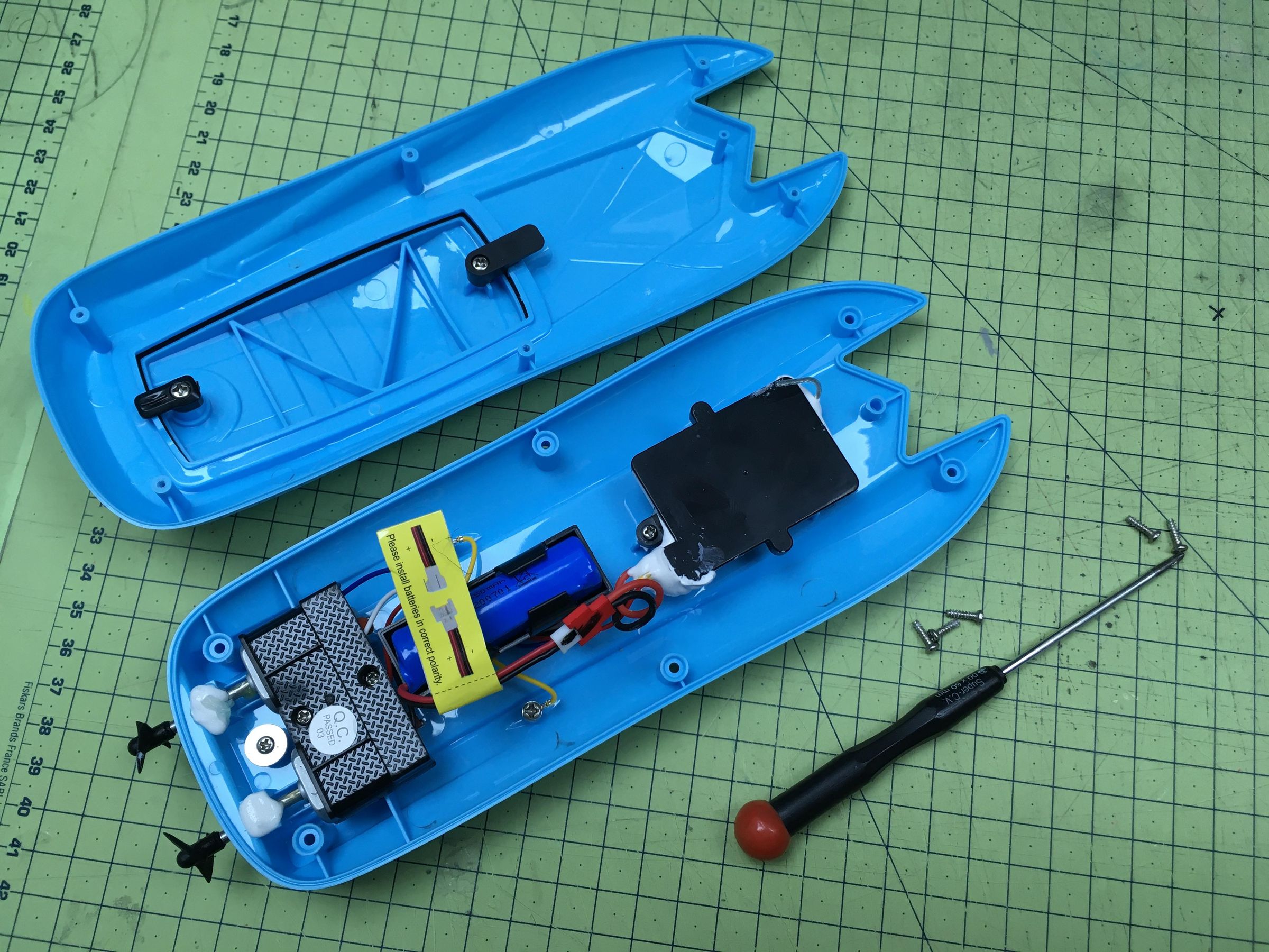 Dave - the Remote Control Duck (An Intro to 'Kit-Bashing') : 25 Steps ...