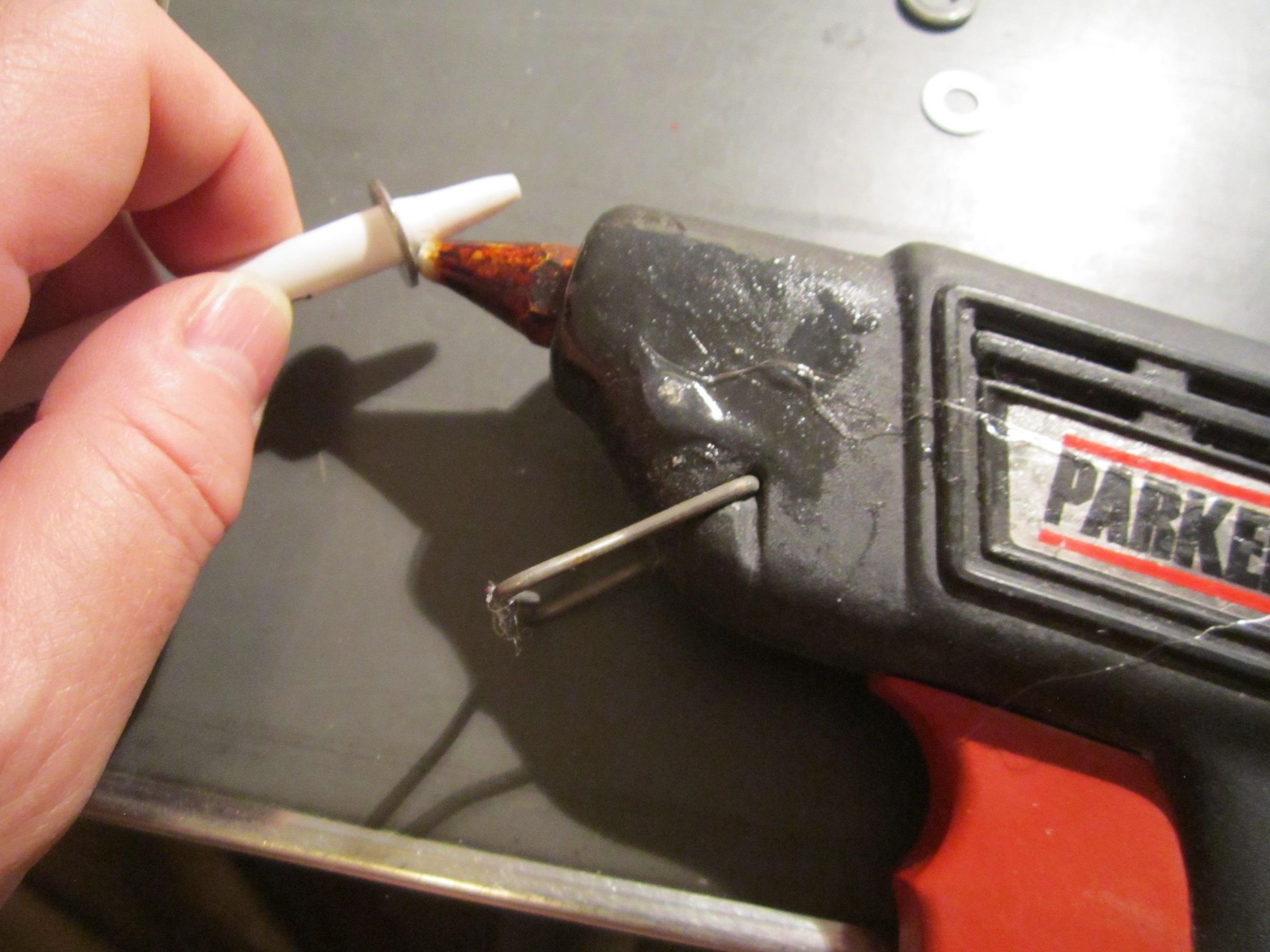 New Multimeter Probes Out of Two Ball Point Pens : 5 Steps (with Pictures) - Instructables