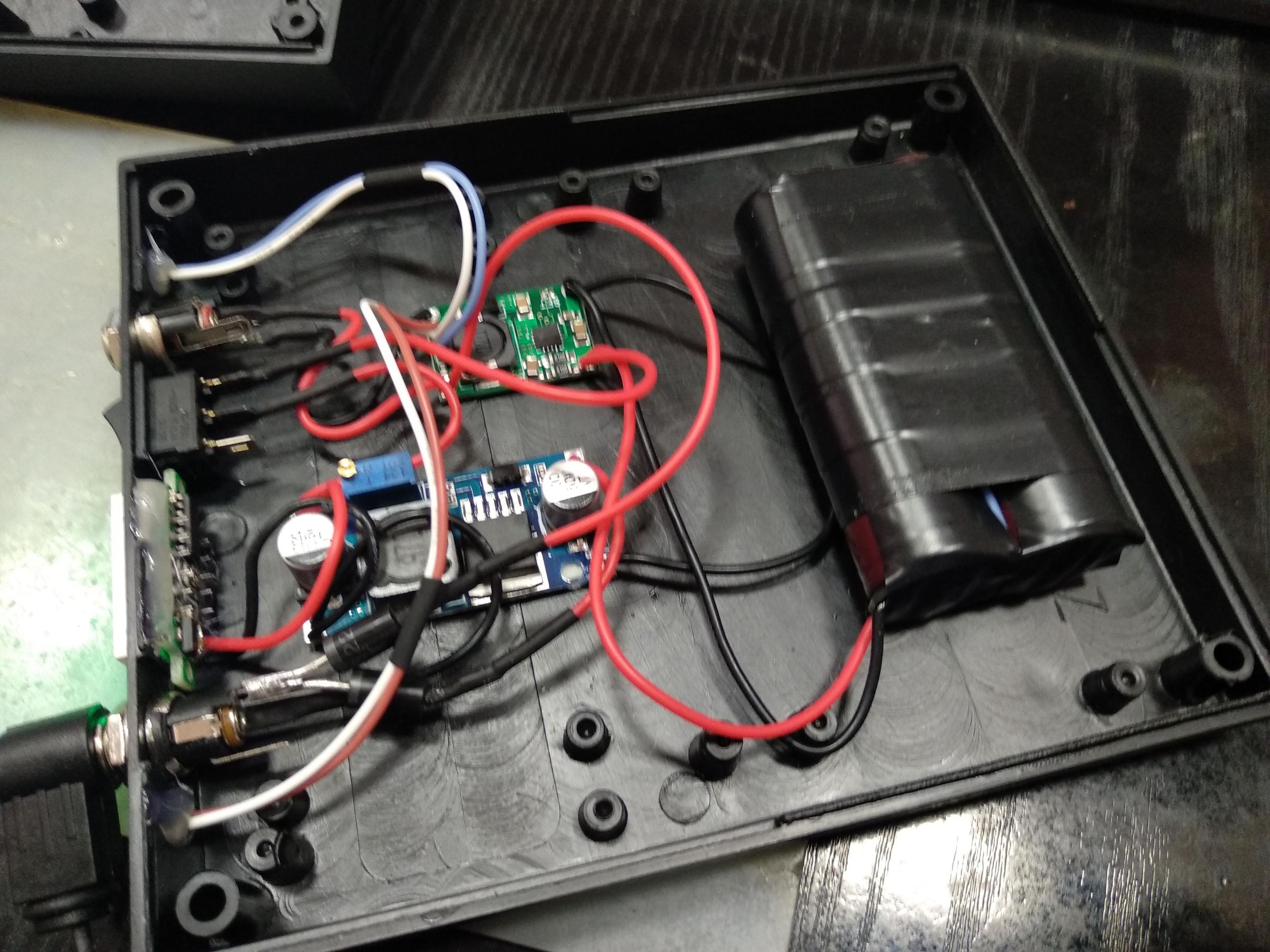 DIY Mini UPS for WiFi Router V2.0 : 20 Steps (with Pictures ...