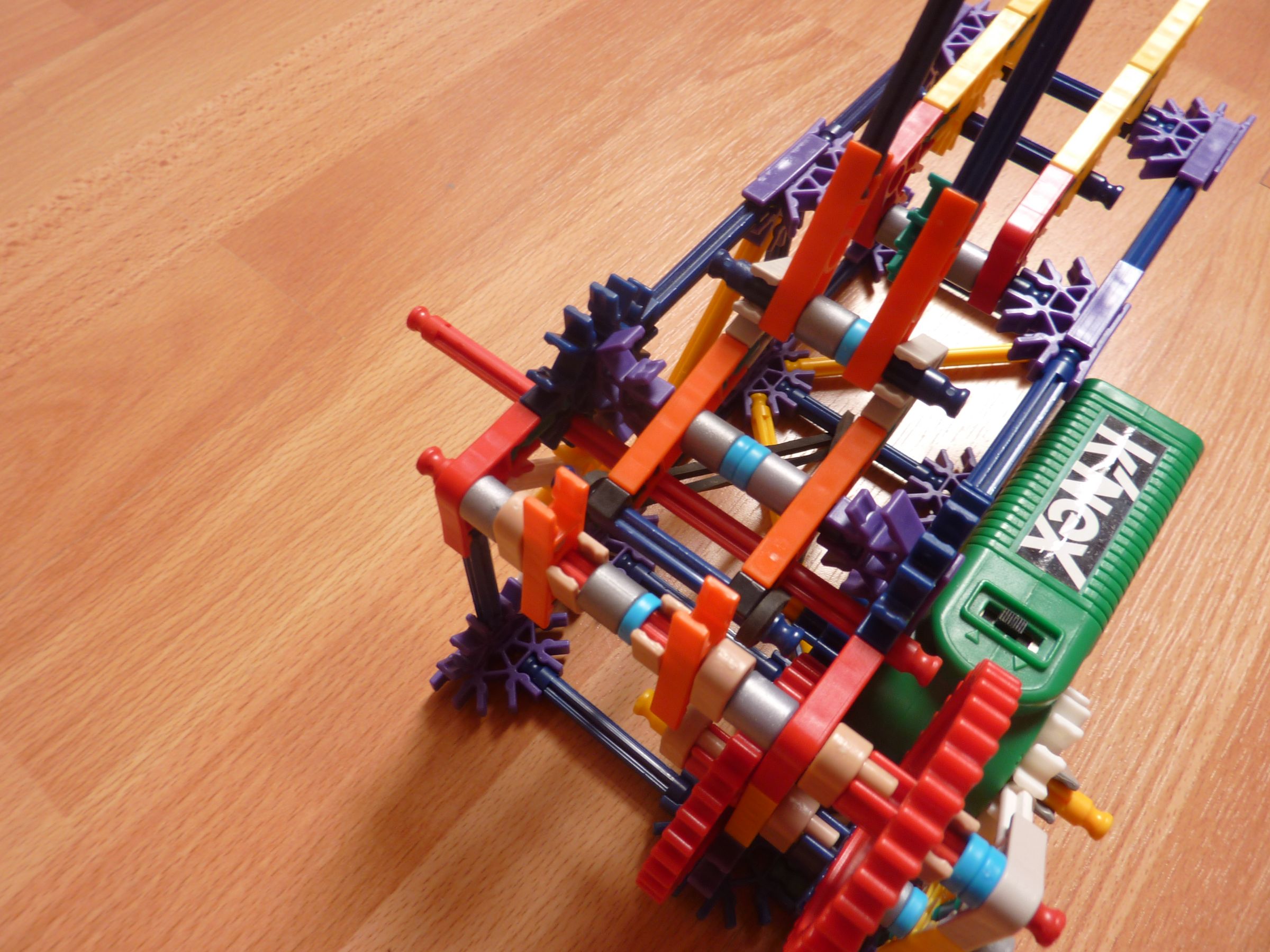 Jump Lift, a Knex Ball Machine Lift : 7 Steps - Instructables
