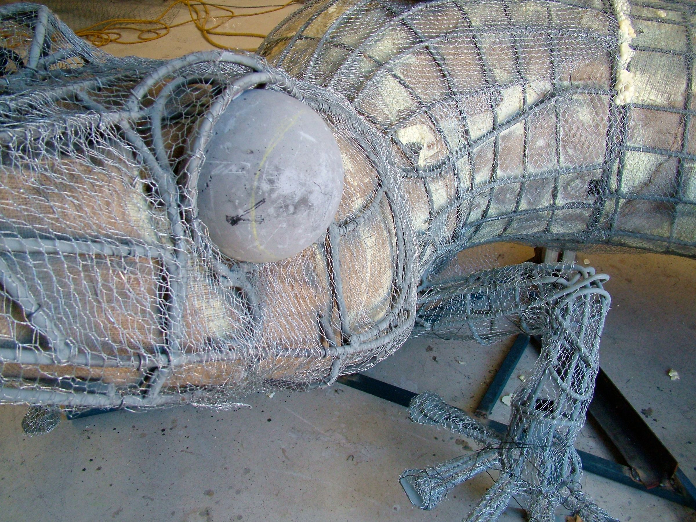 Makng a Concrete Gecko (7.5m ) : 10 Steps (with Pictures) - Instructables