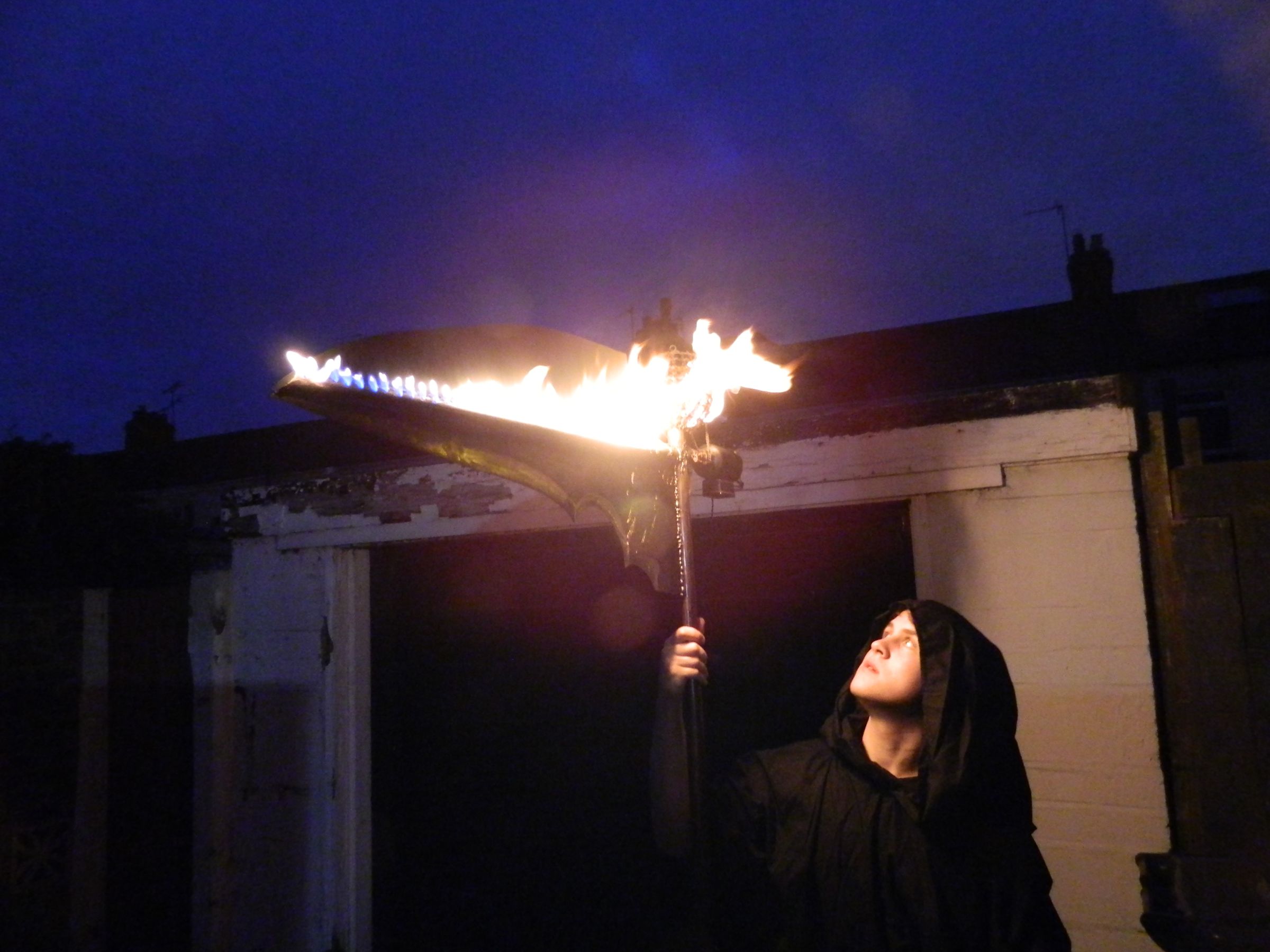 Ruben's Tube Fire Scythe Engineering Project / Prop : 8 Steps (with ...