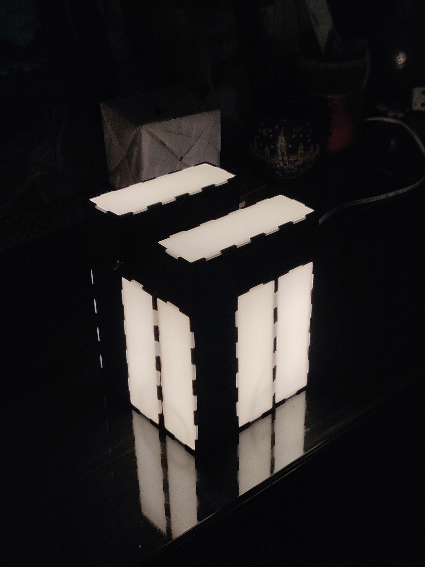 Magnetic Shape Shifting Lamp : 14 Steps (with Pictures) - Instructables