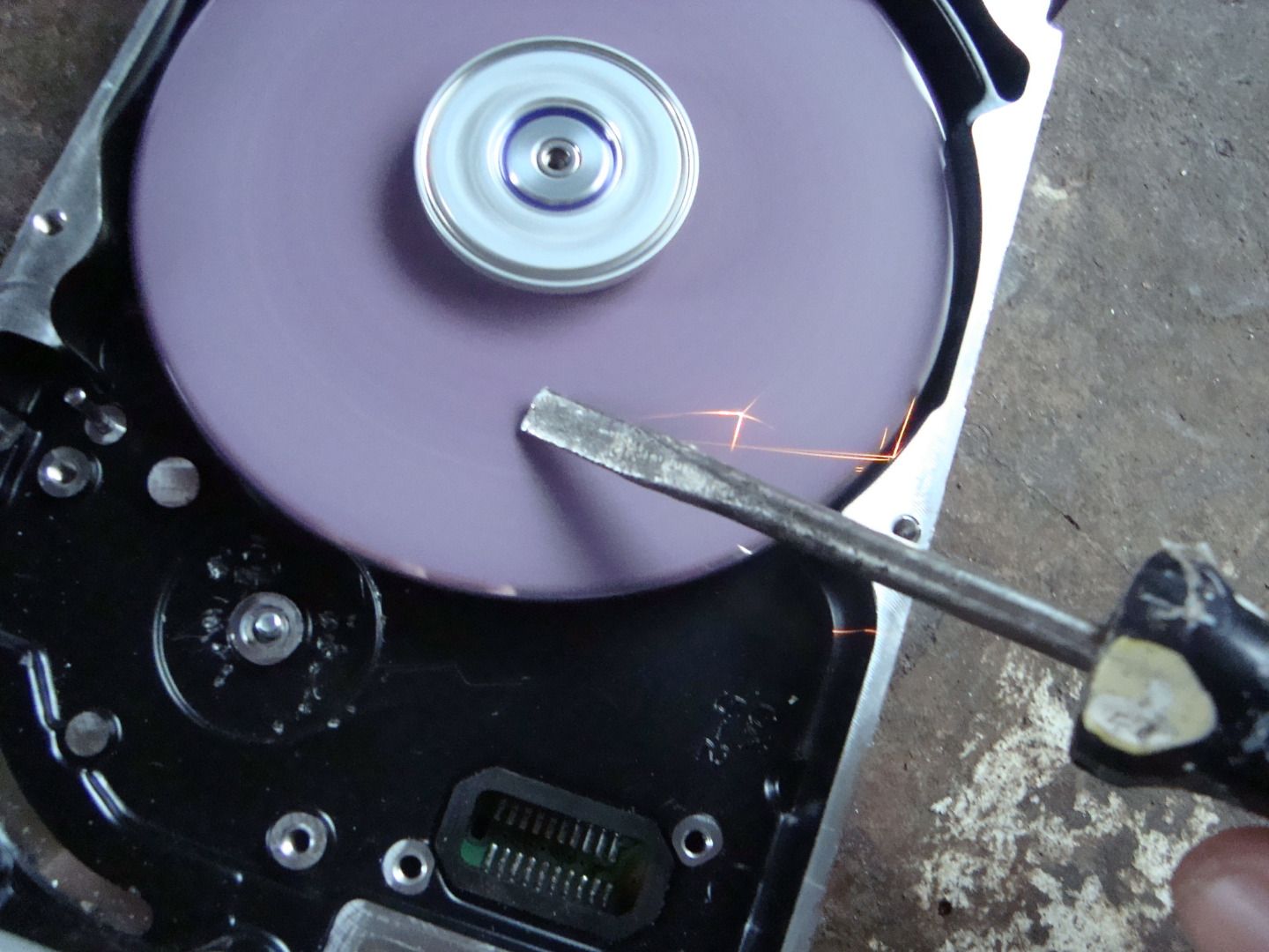 Hard Disk Grinding Machine : 5 Steps (with Pictures) - Instructables