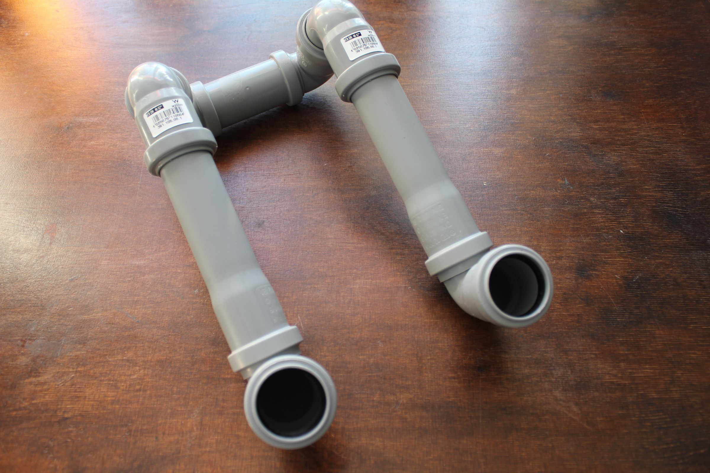 7$ PVC Laptop Stand for 13" Macbook - Instructables