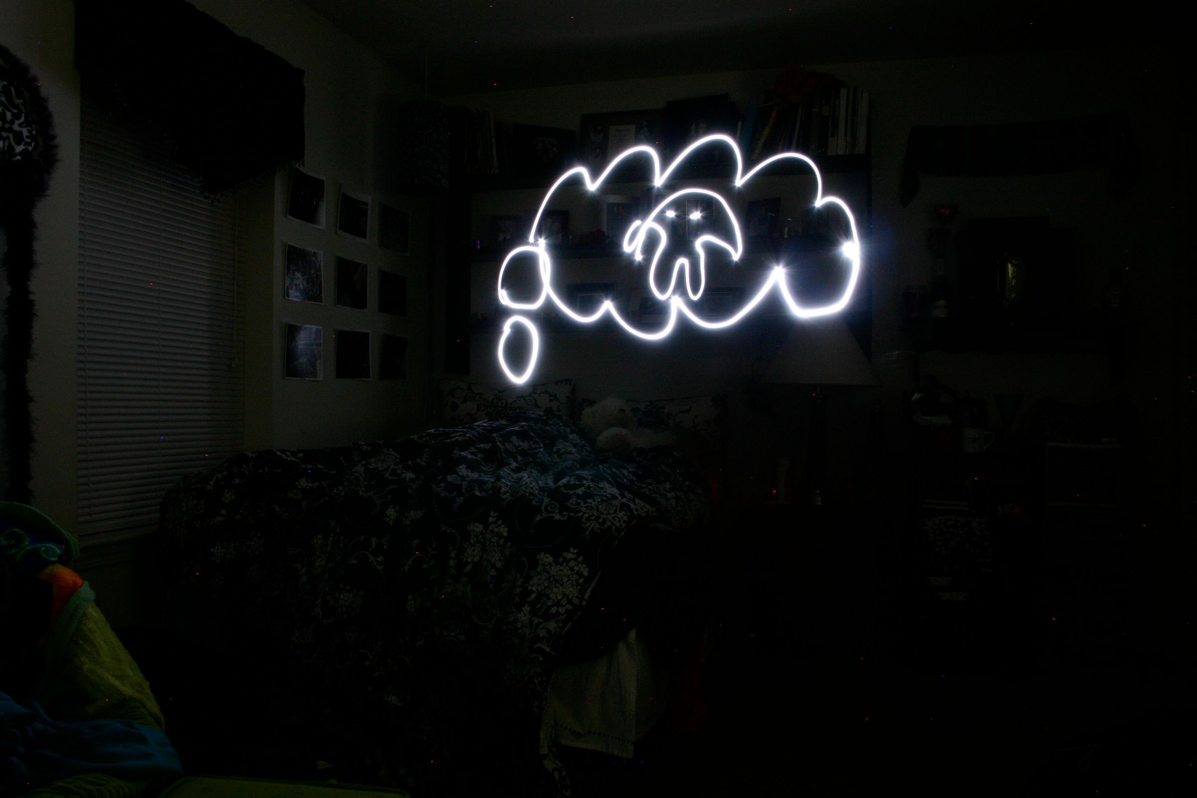 How to Create a Light Stop Motion Video : 4 Steps - Instructables