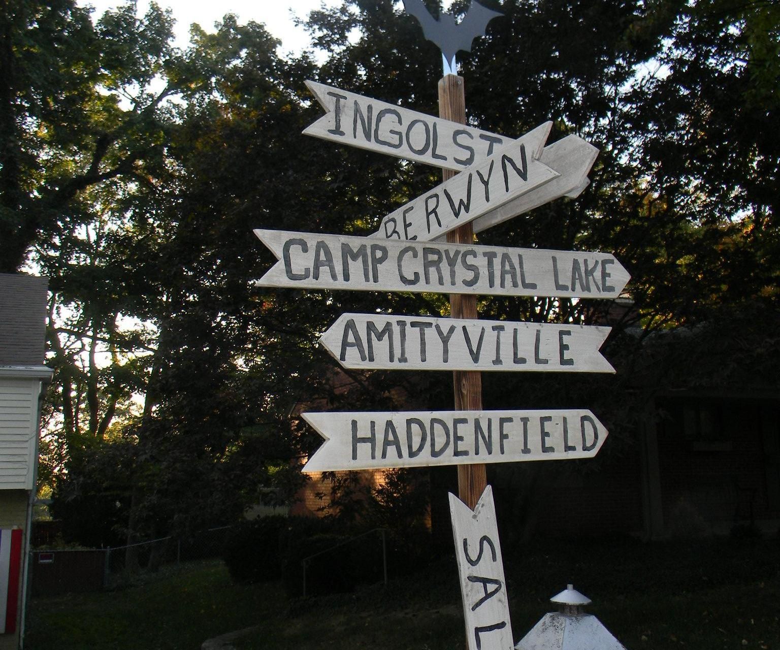 Sign Post of Horror : 5 Steps (with Pictures) - Instructables