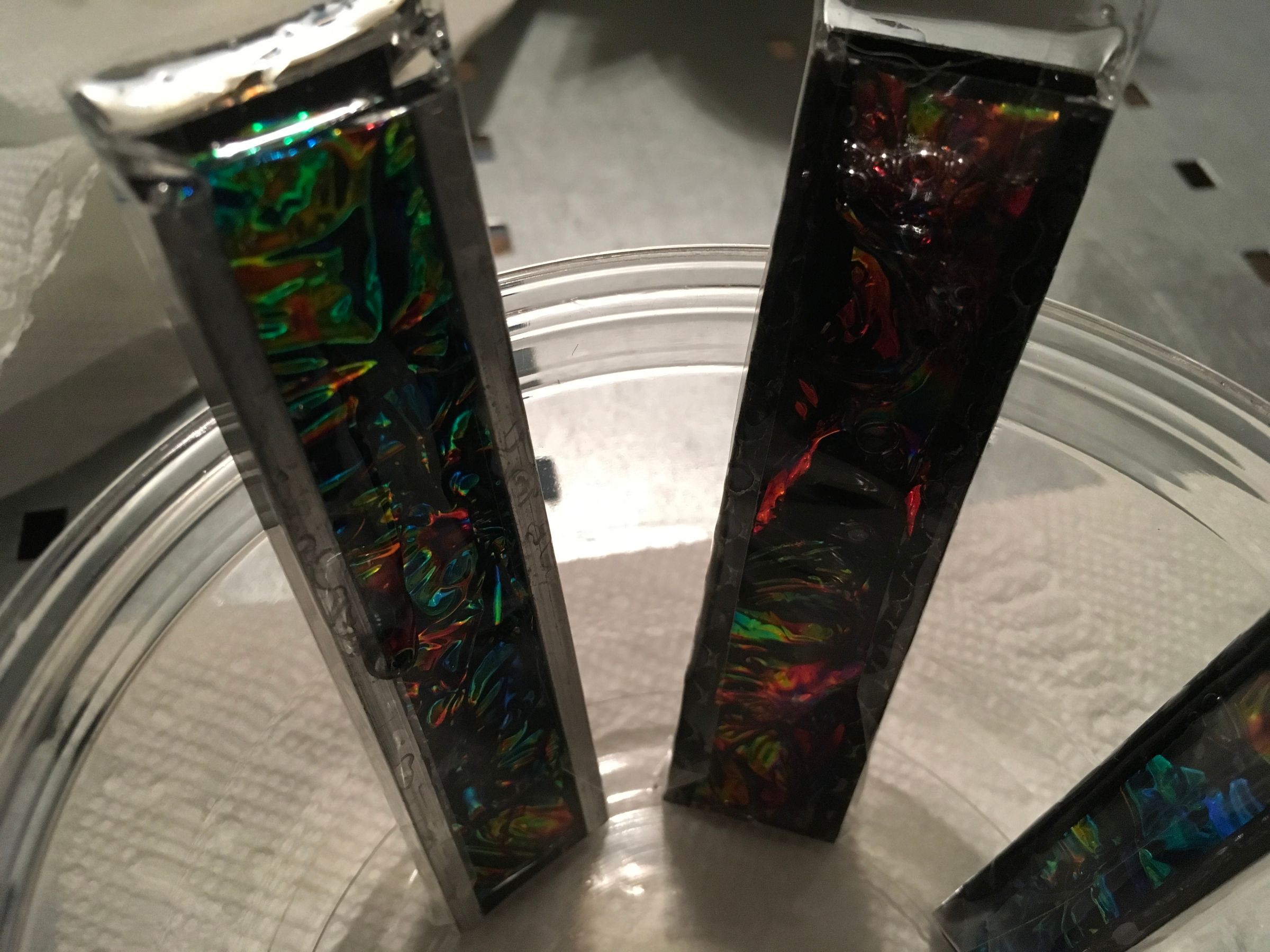 Resin Rainbow Nebula Pendant : 8 Steps (with Pictures) - Instructables