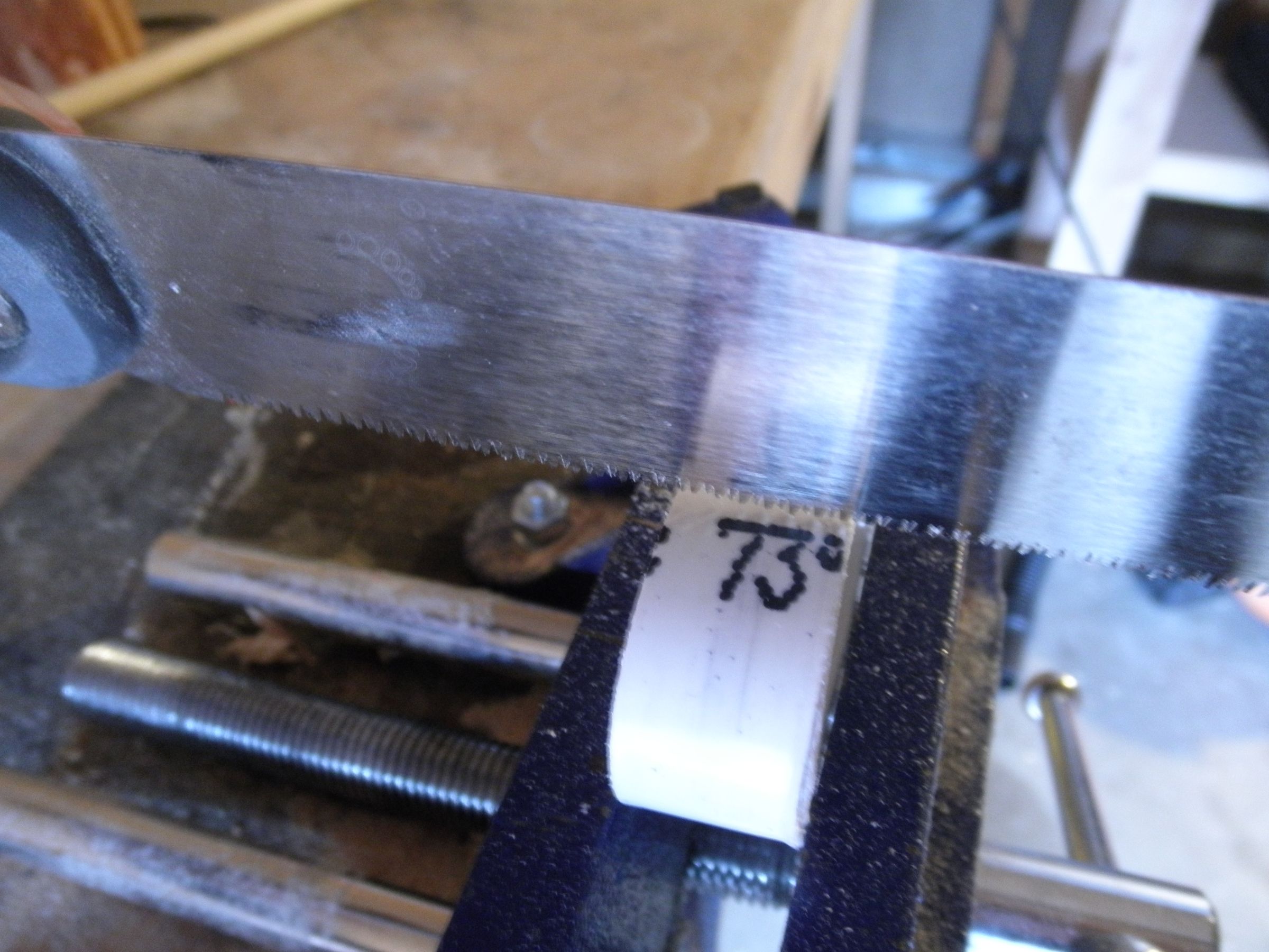 Cheap Chain Prop : 5 Steps - Instructables