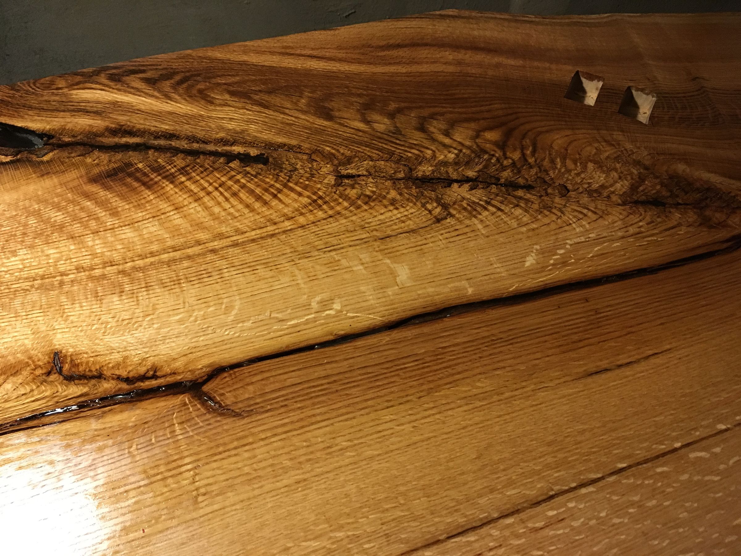 Live Edge Oak Coffee Table : 9 Steps (with Pictures) - Instructables