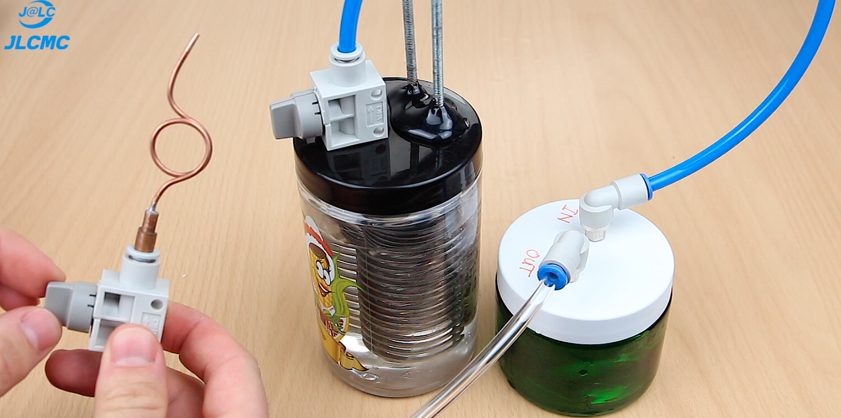 How to Make an Electrolyzer 3000°C + Adjustable Homemade Hydrogen Torch ...