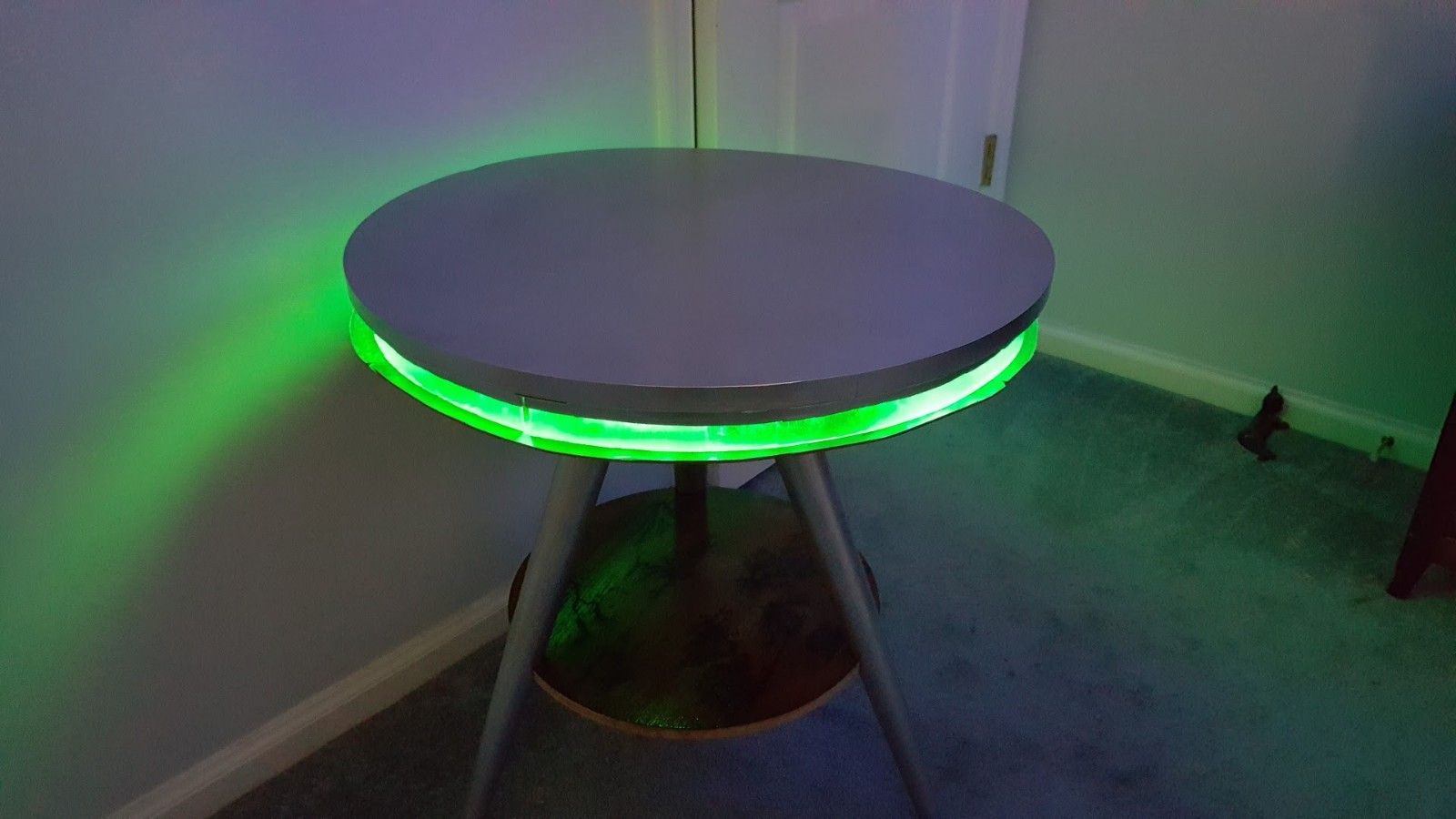UFO Table : 6 Steps (with Pictures) - Instructables