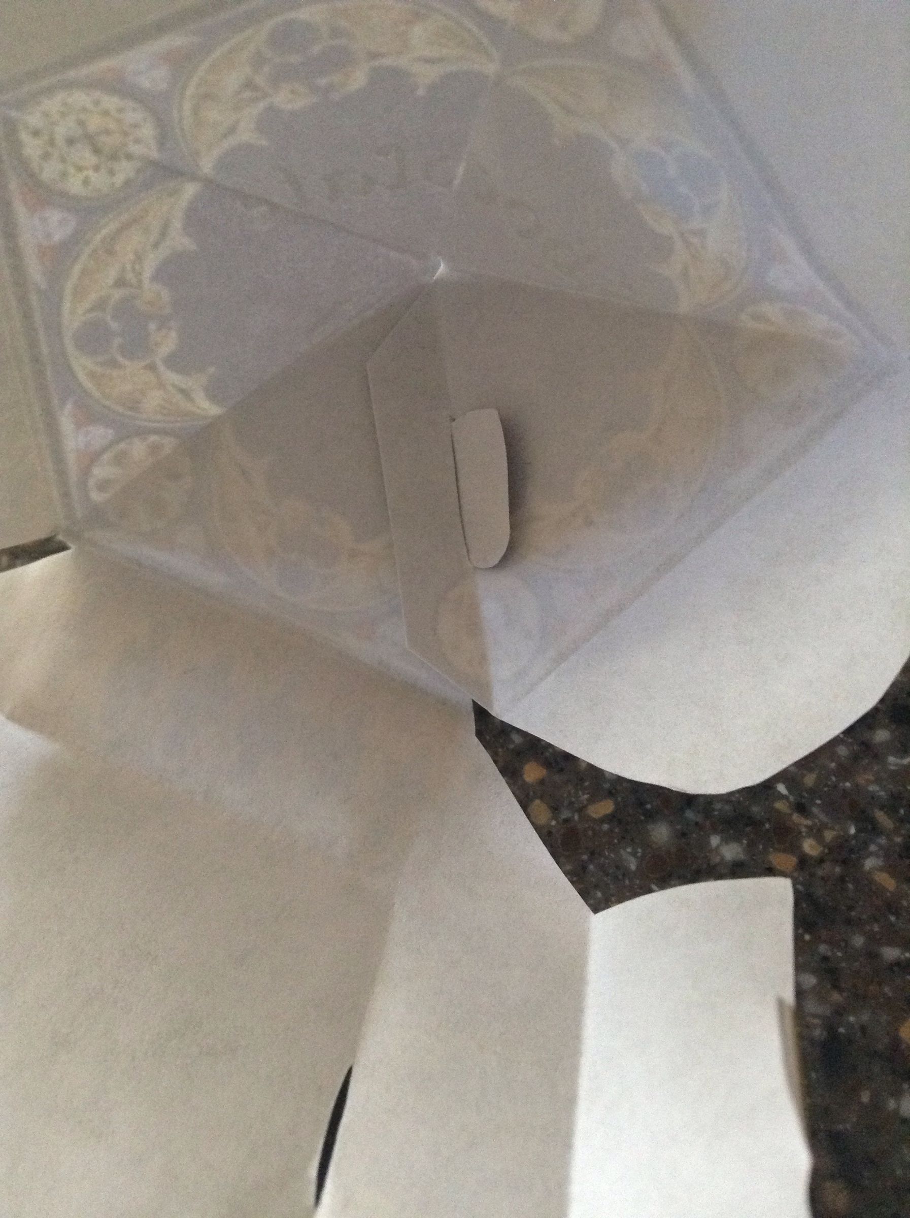 Paper Chocolate Frog : 7 Steps - Instructables