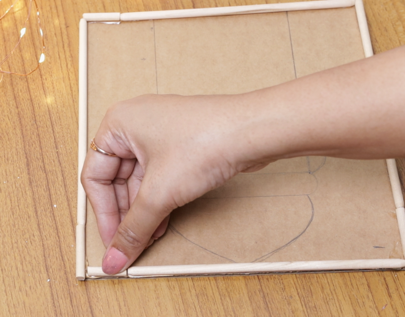 DIY Cardboard Wall Hanging : 20 Steps (with Pictures) - Instructables