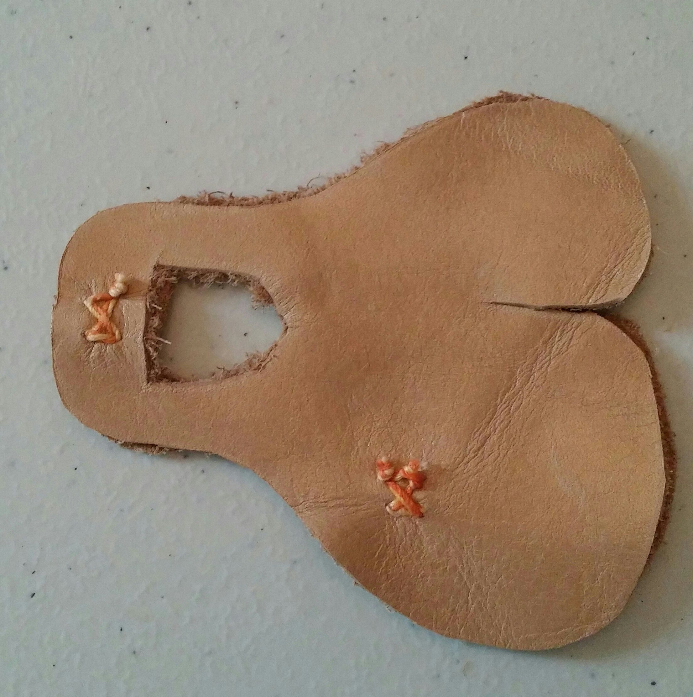 Archery Leather Armguard and Finger Tab : 8 Steps - Instructables