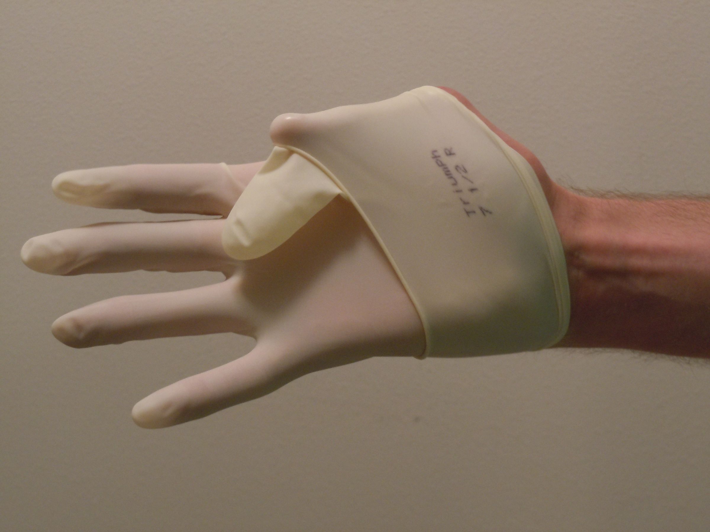 Sterile Surgical Scrub--Scrub Like a Surgeon! : 14 Steps (with Pictures ...