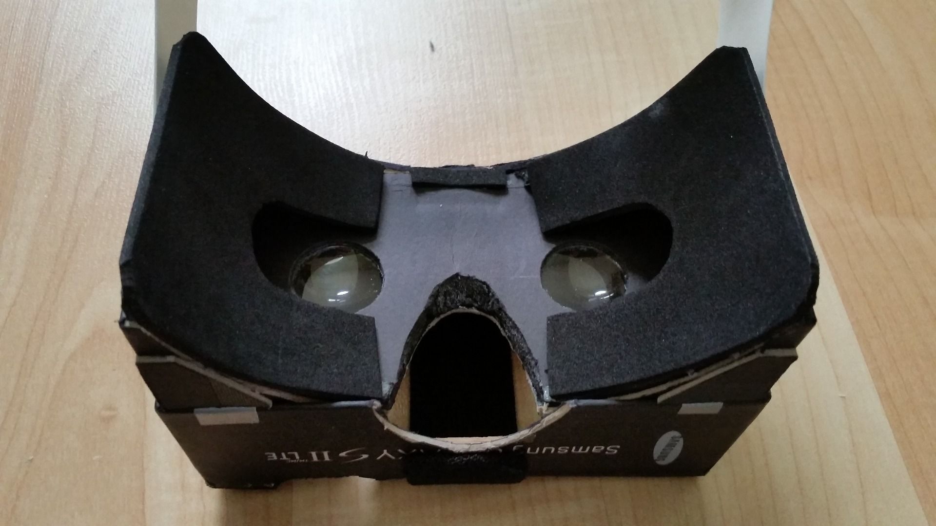 Cheap Custom VR Viewer From a Phone Box -- Prevent Cardboard Face and ...