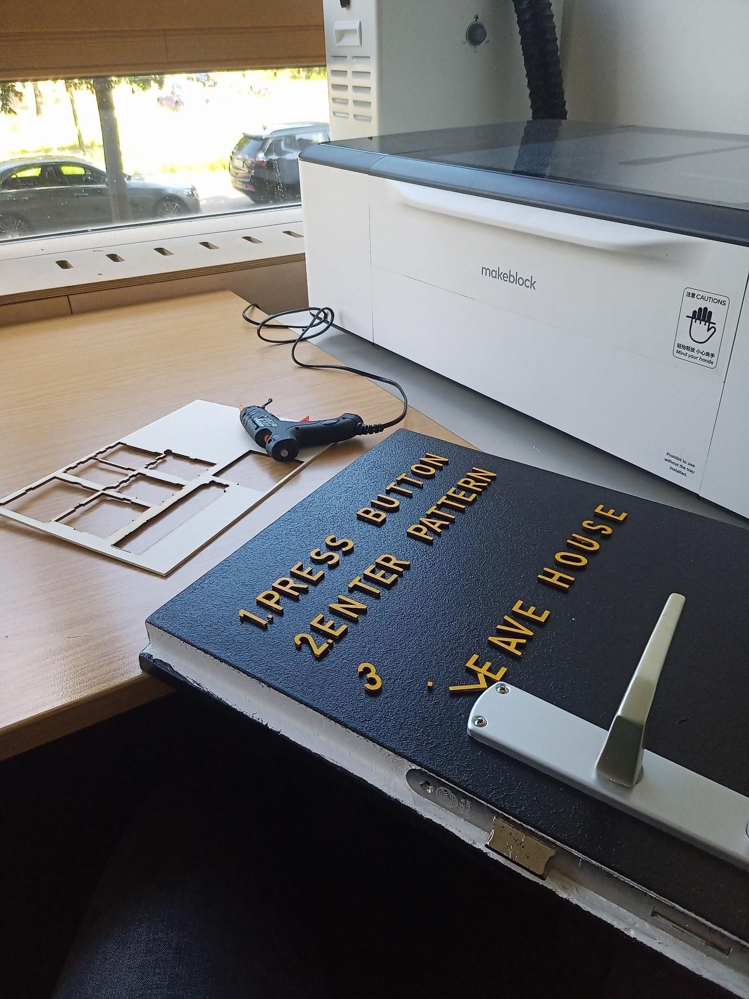 Prototype: Doorlock, That Automatically Opens on Knock Pattern : 5 ...