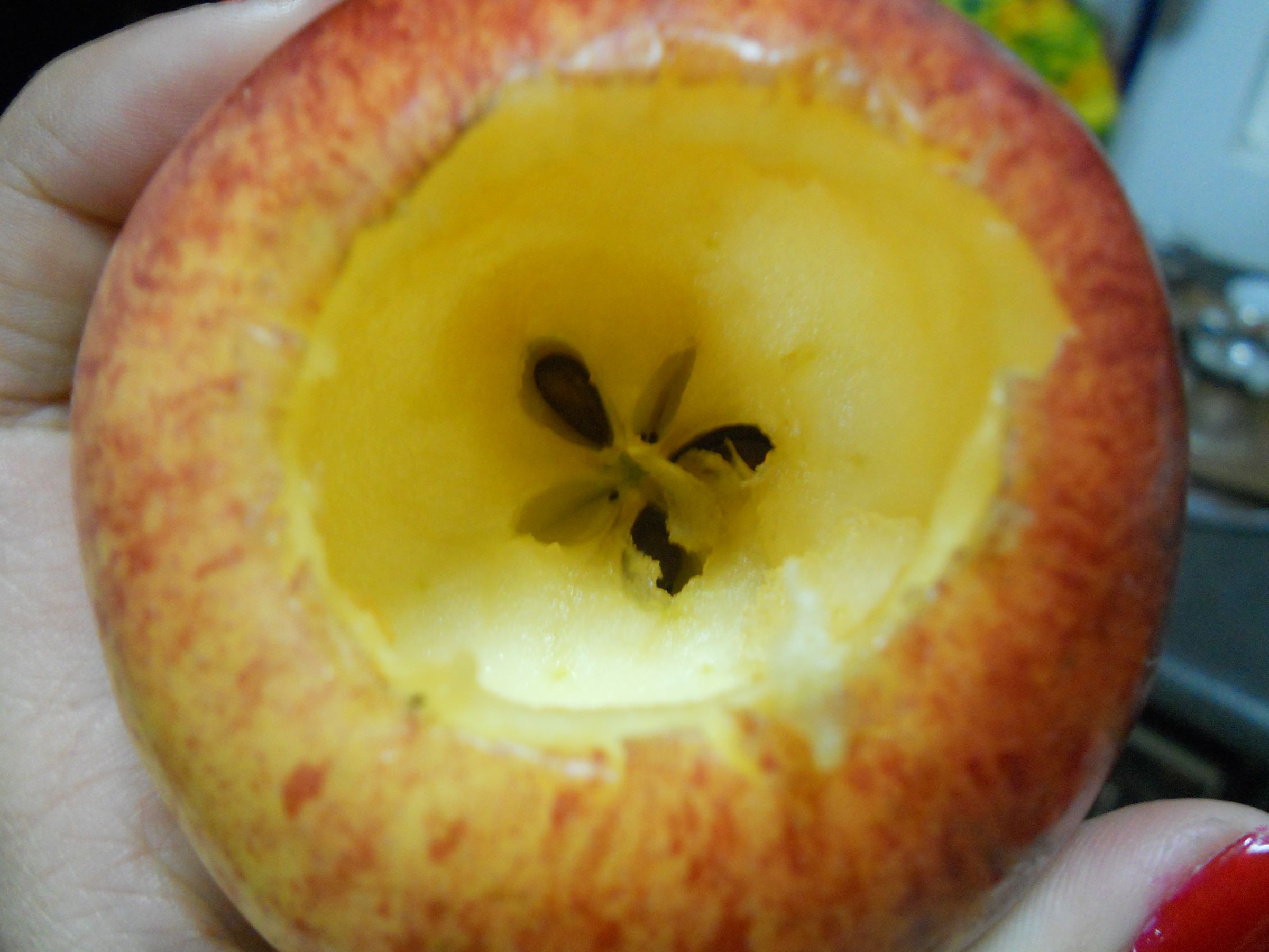 Apple Prank! : 3 Steps - Instructables