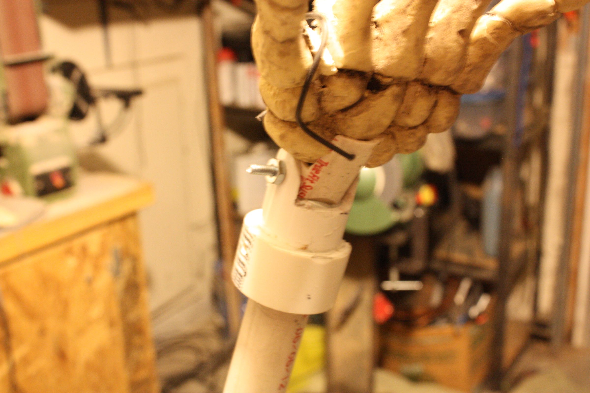 Movable PVC Joints for Halloween Props : 11 Steps (with Pictures ...