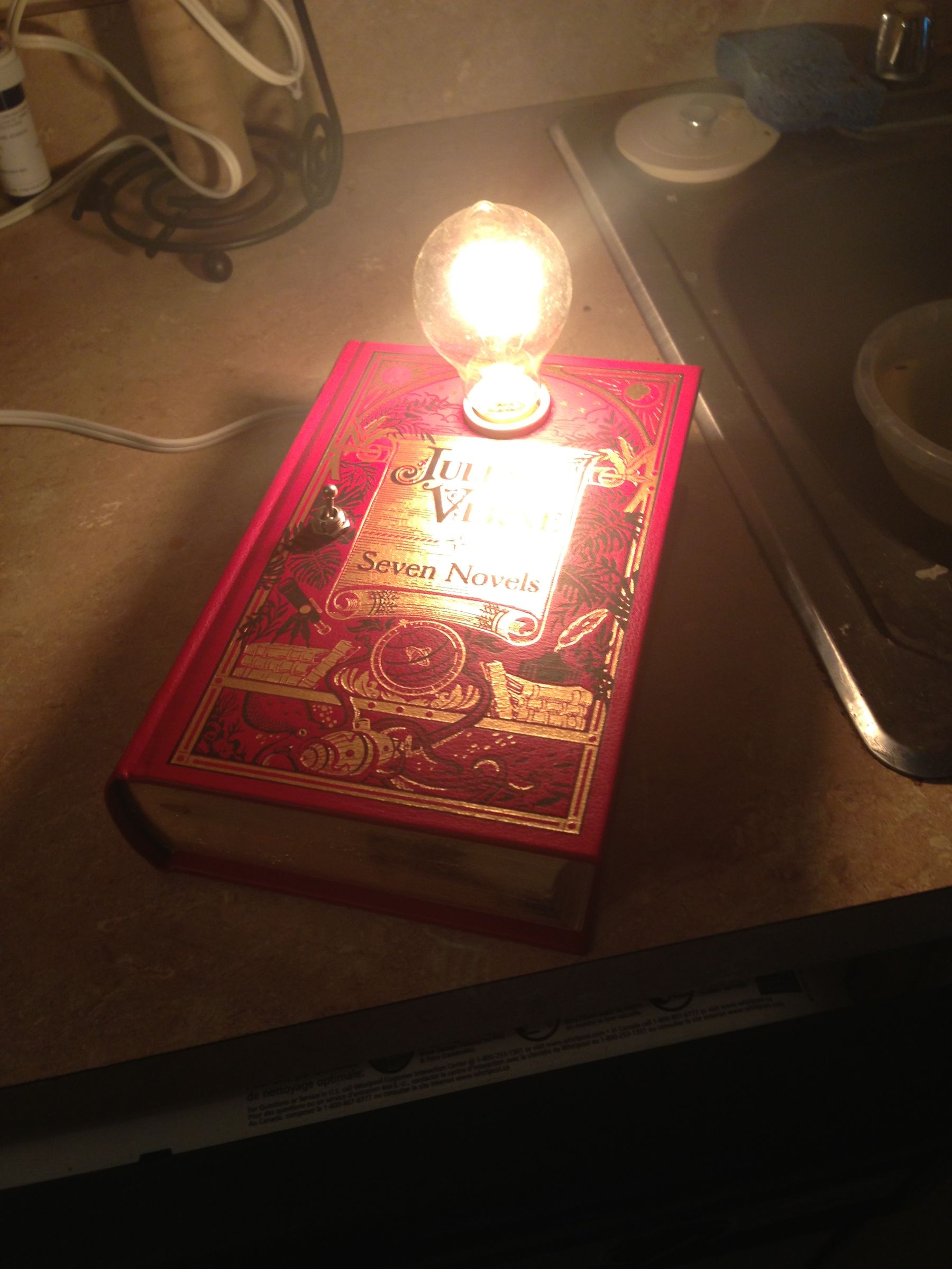 Book Light : 10 Steps (with Pictures) - Instructables