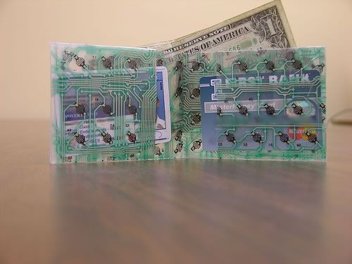 Wallet Made From a Computer Keyboard : 4 Steps (with Pictures ...