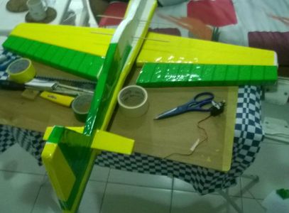 How to Make an RC Plane Using Packing Material (Thermocol) : 9 Steps ...