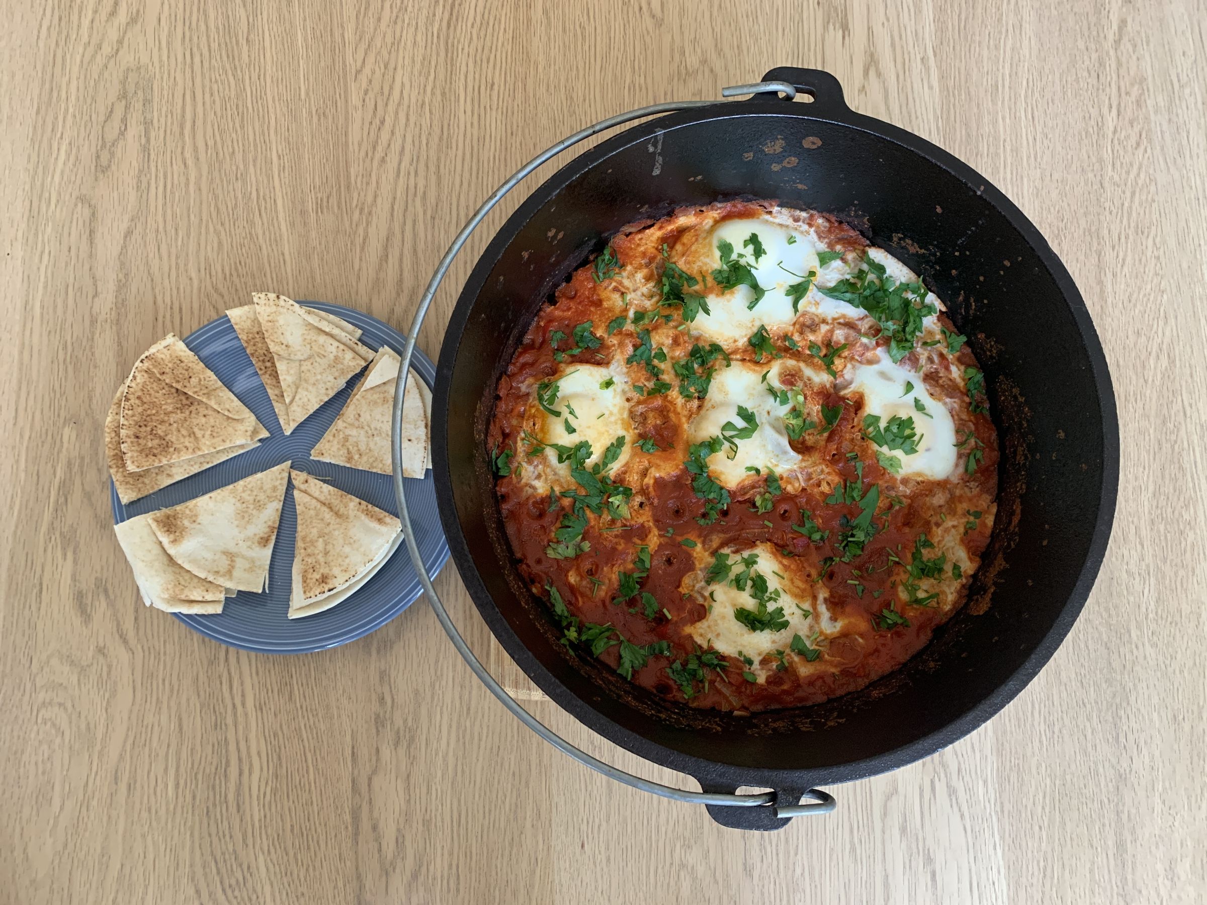 Easy Shakshuka : 5 Steps (with Pictures) - Instructables