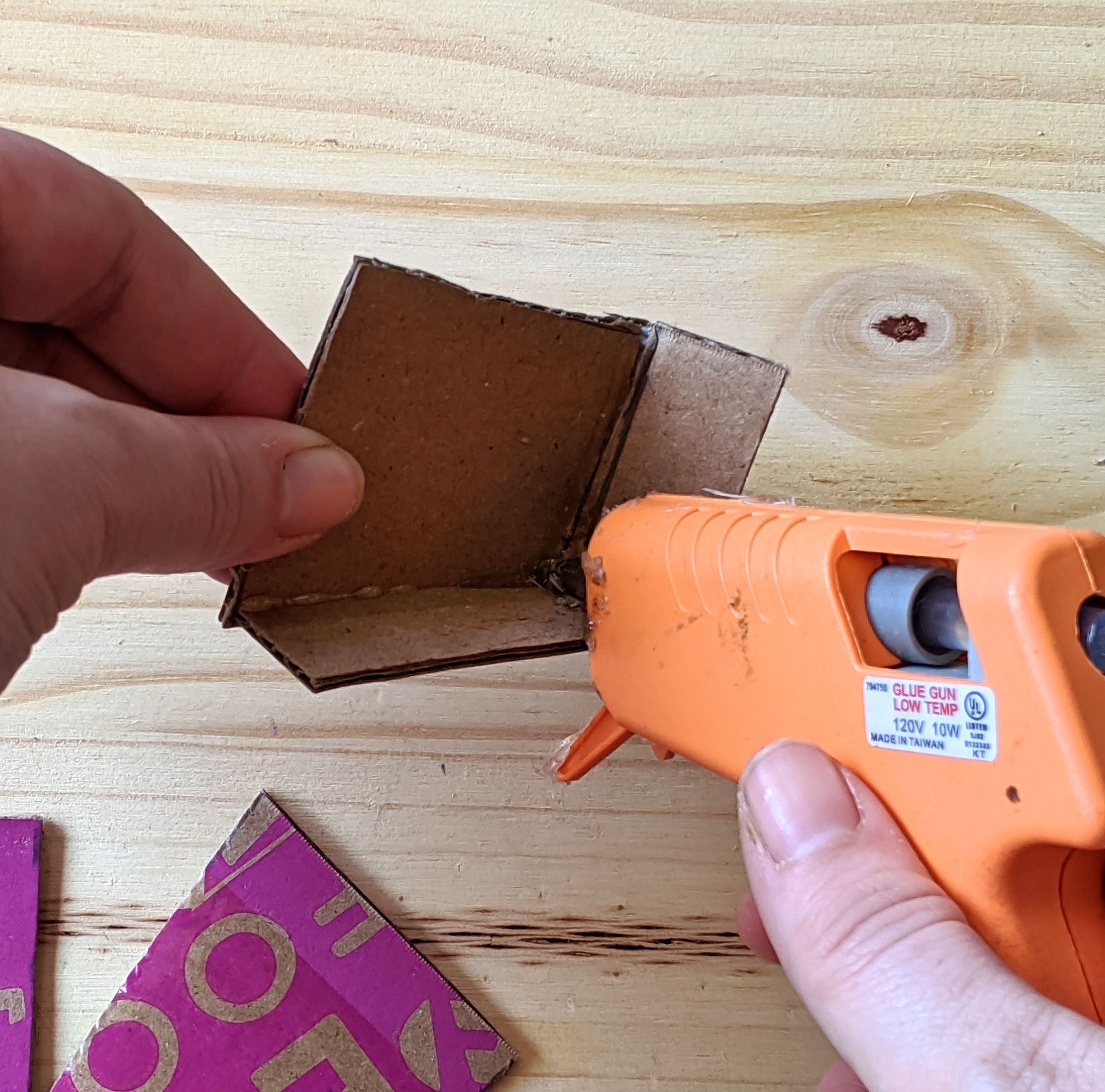 Make a Cardboard Robot : 6 Steps (with Pictures) - Instructables