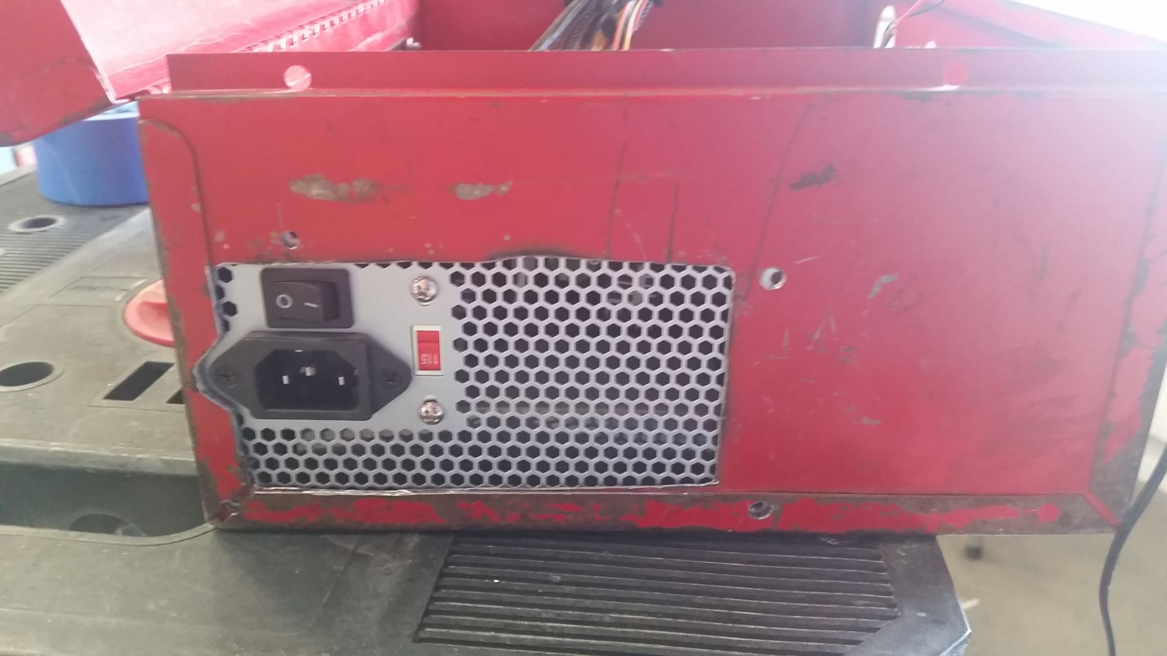 Tool Box Stereo : 7 Steps (with Pictures) - Instructables