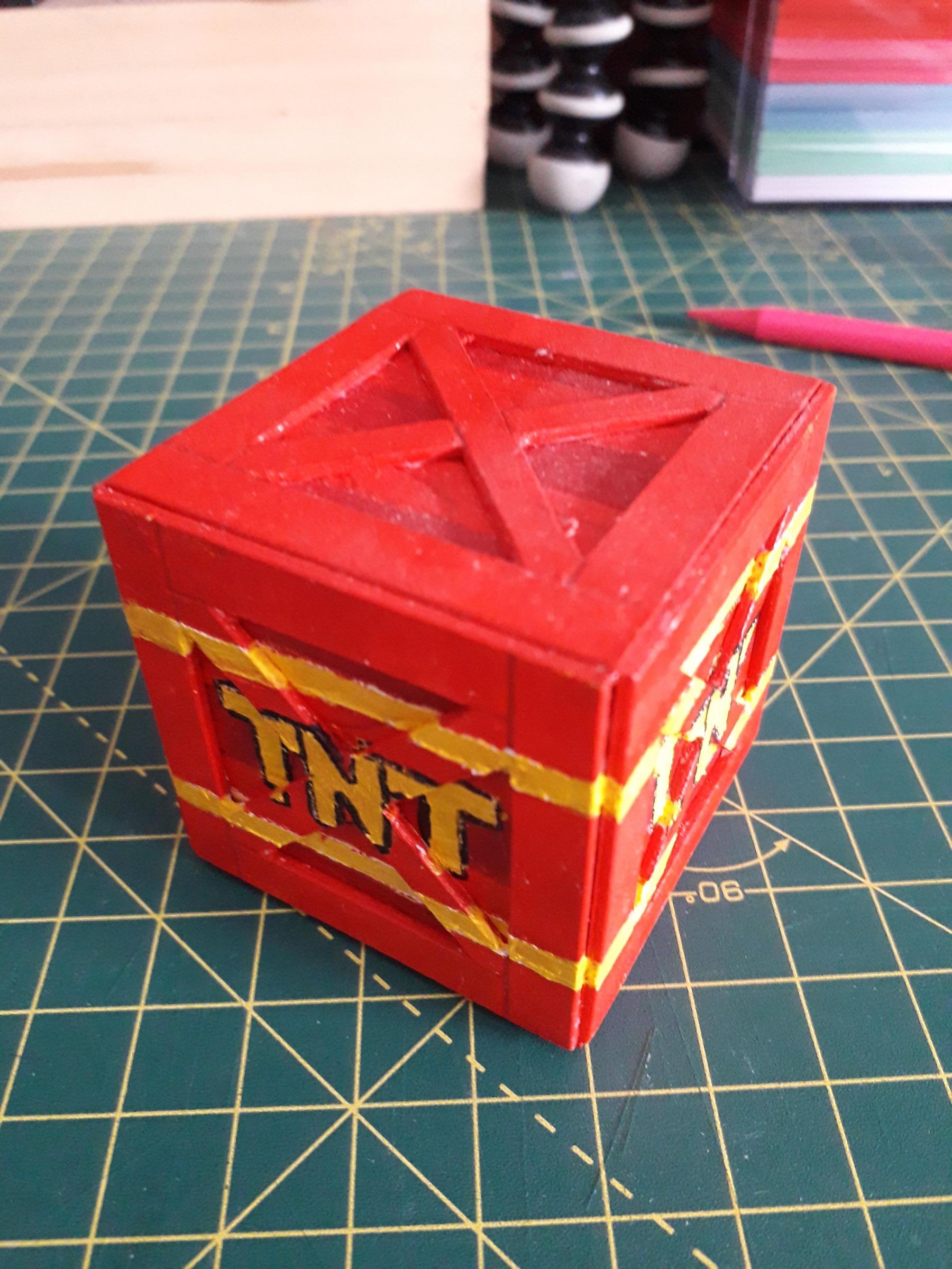 Crash Bandicoot Crates : 5 Steps - Instructables