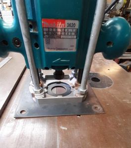 Router Improvement - Add-on : 6 Steps (with Pictures) - Instructables