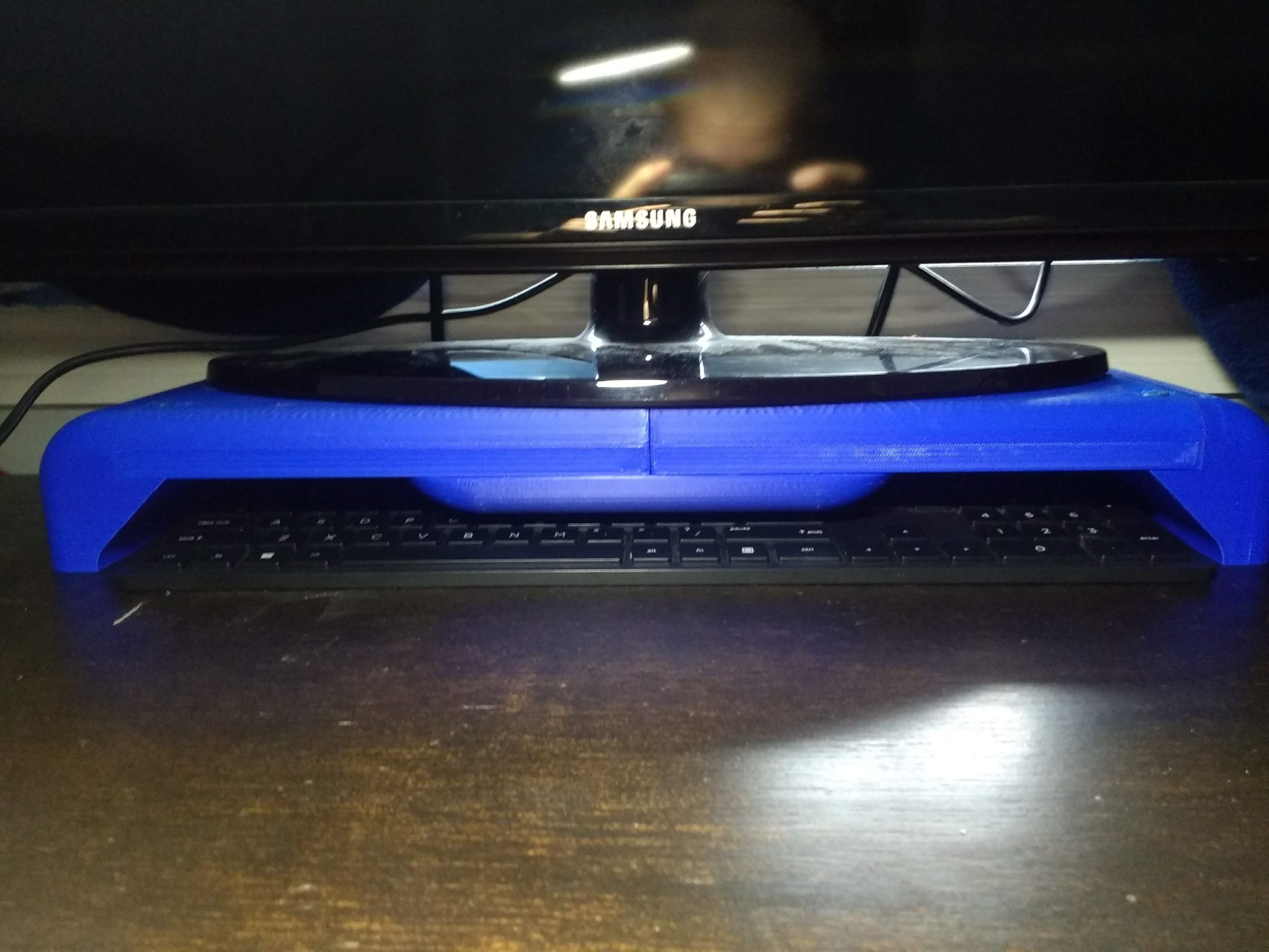 Custom Computer Monitor Stand!! (DIY) : 9 Steps (with Pictures ...