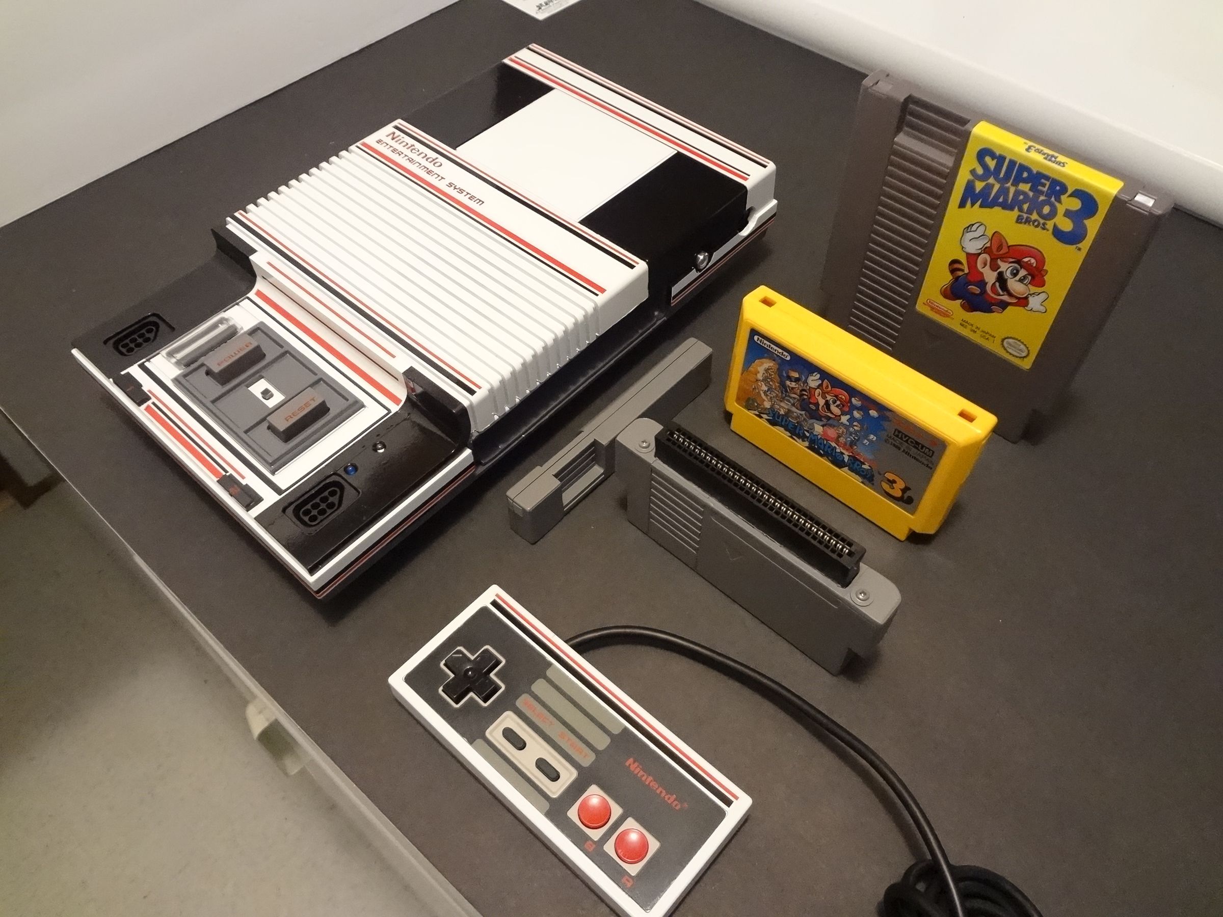 Nintendo (NES) Side Loader Build Using Game Genie Connector. : 11 Steps ...
