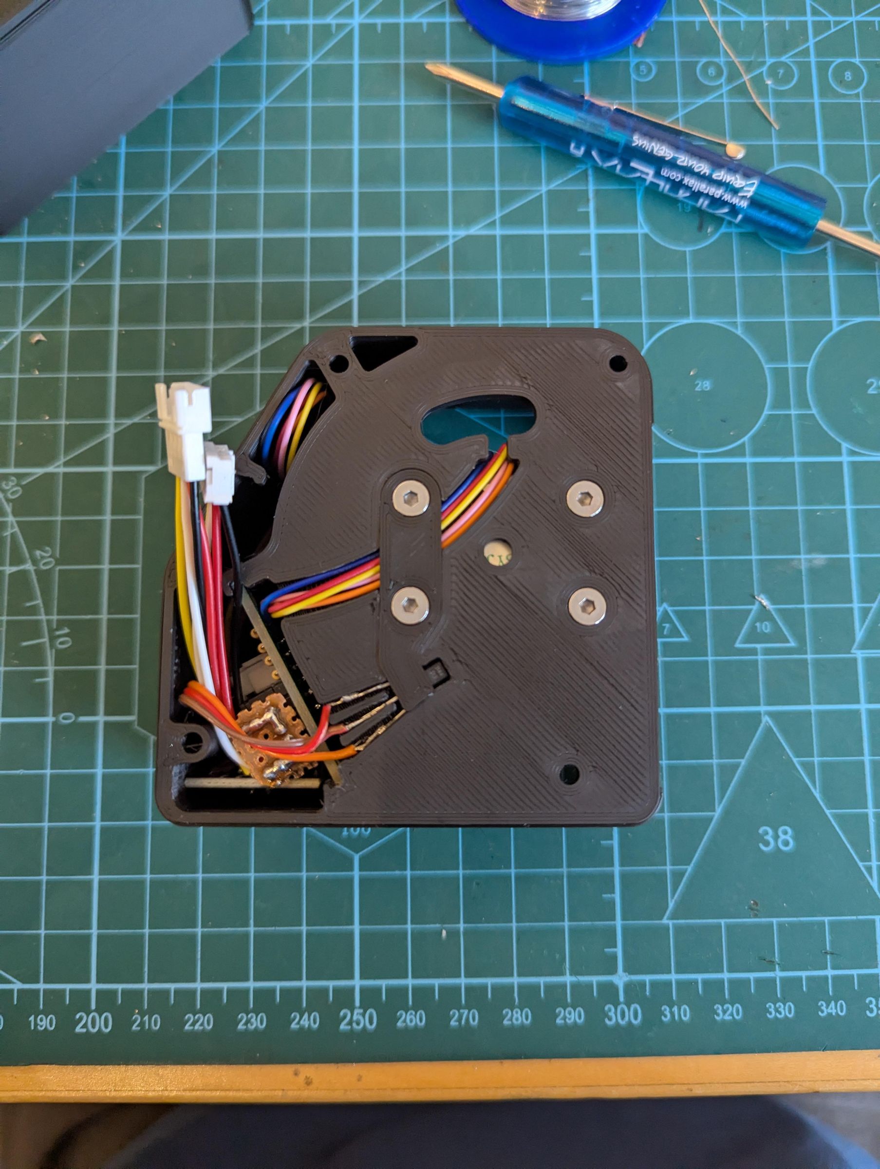 Split Flap Display - (3D Printed, Modular, Compact & Enclosed, With Web ...