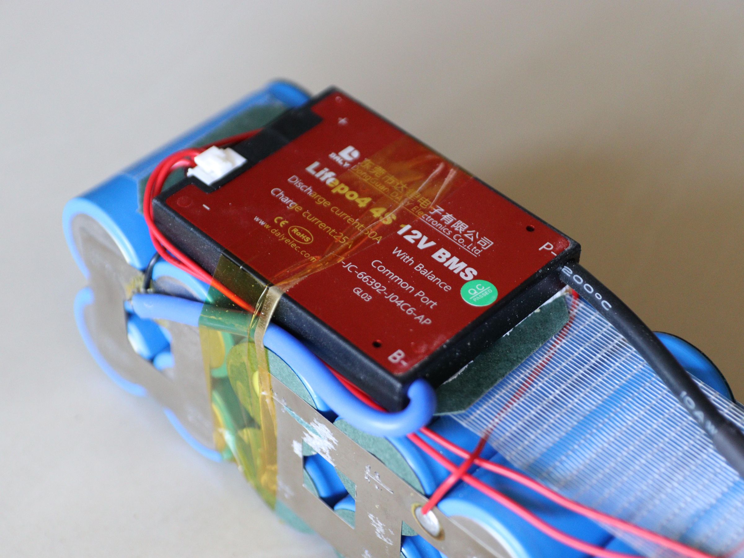 DIY Portable Solar Generator V2 : 21 Steps (with Pictures) - Instructables