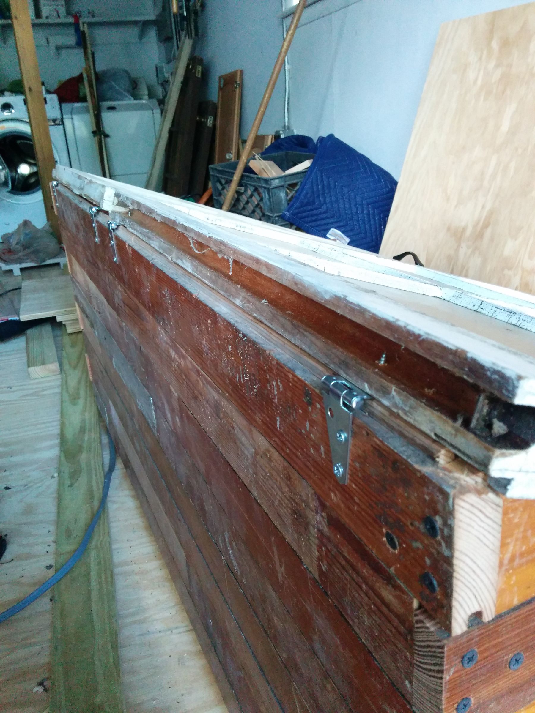 Winterize Your Garden With a Cold Frame : 9 Steps (with Pictures ...