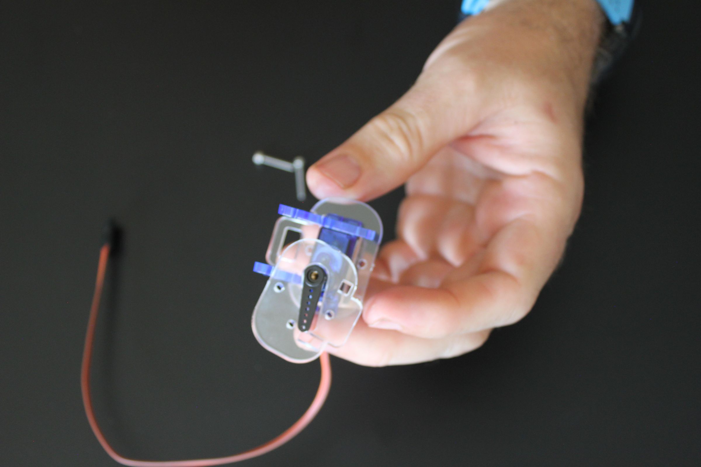 Pocket Sized Robot Arm - MeArm V3.0 - Small, Hackable, Open Source : 18 Steps (with Pictures ...