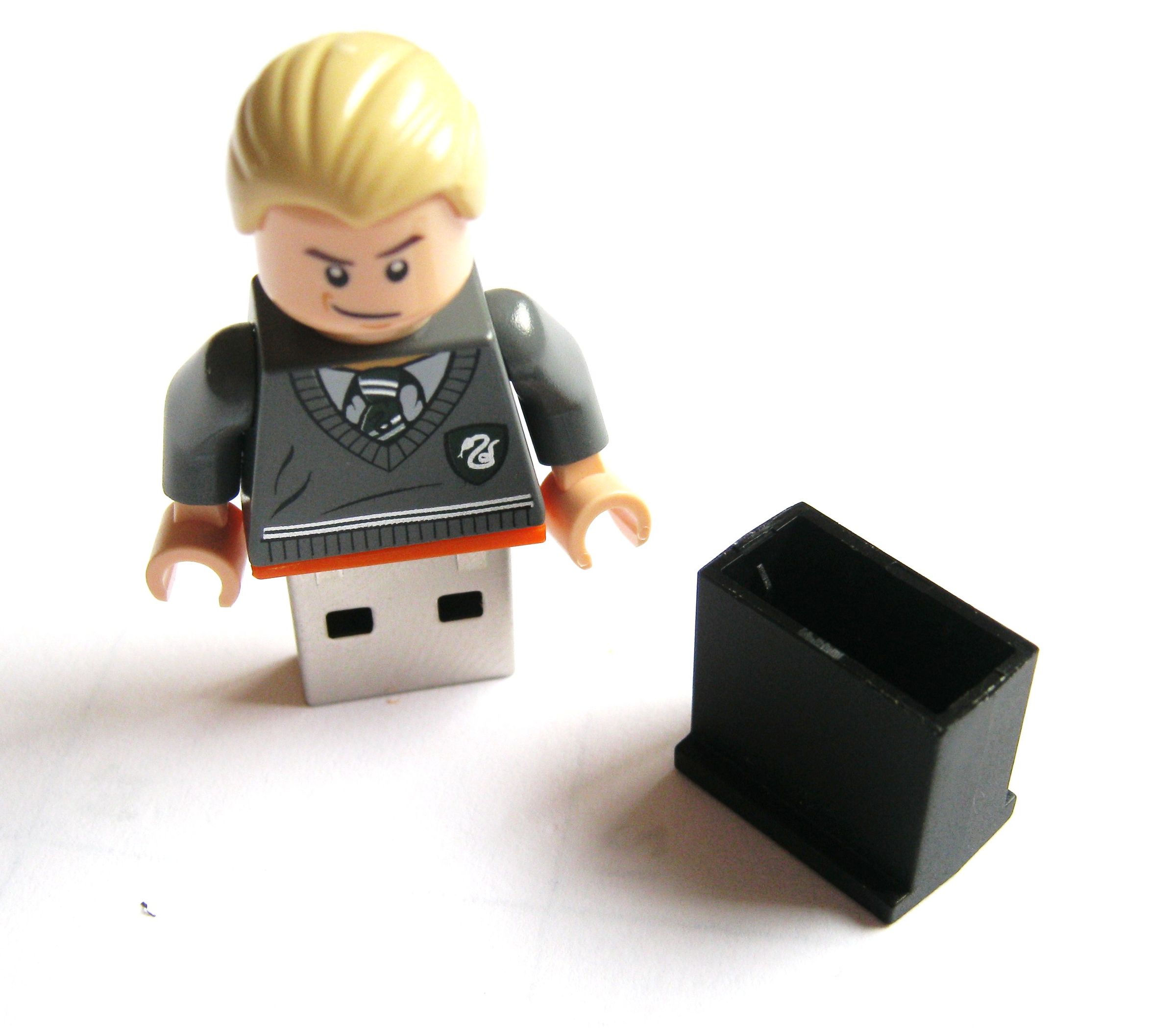 LEGO Minifig USB Flash Drive - Instructables