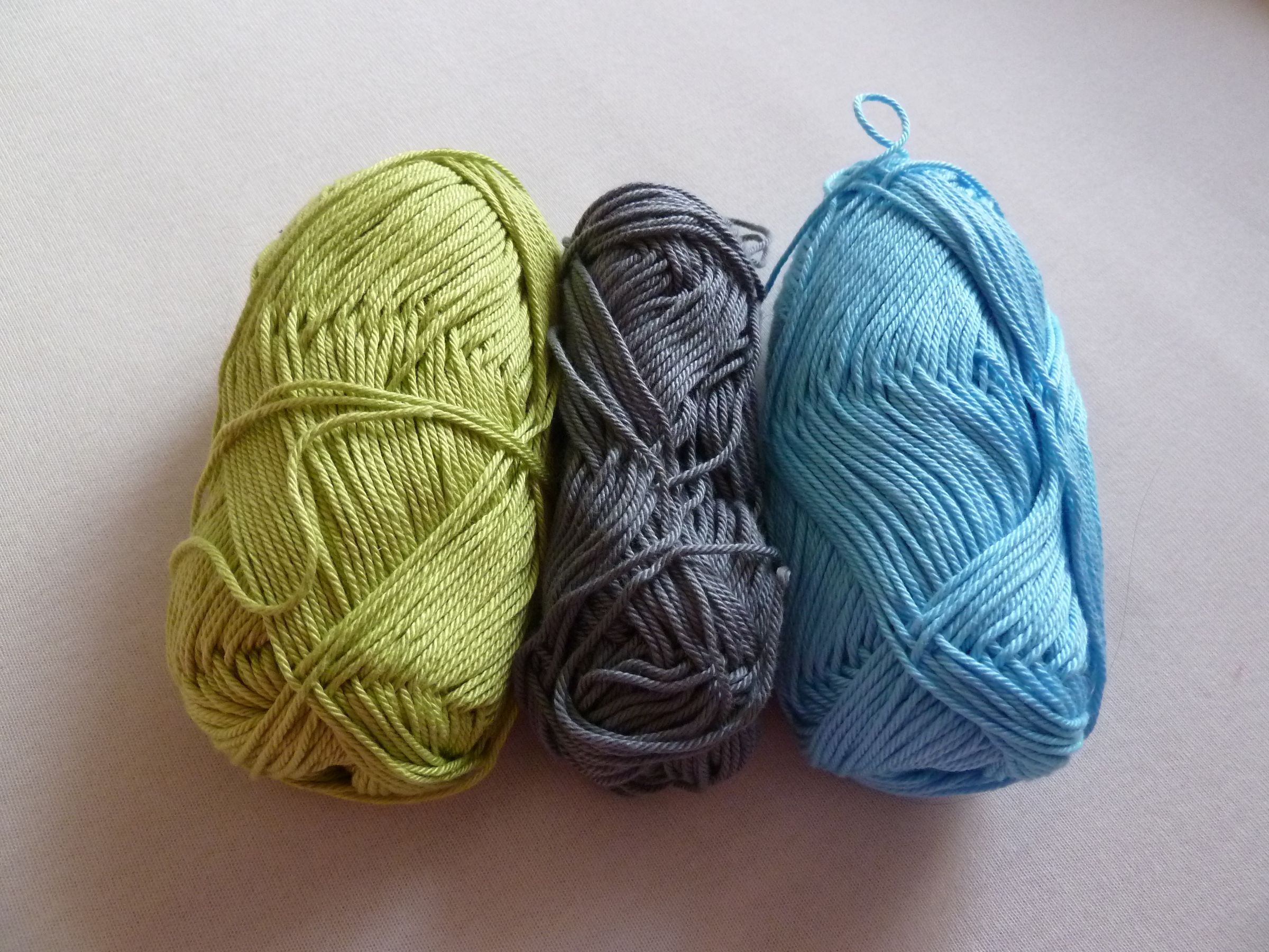 Braided Macrame Bracelet : 14 Steps (with Pictures) - Instructables