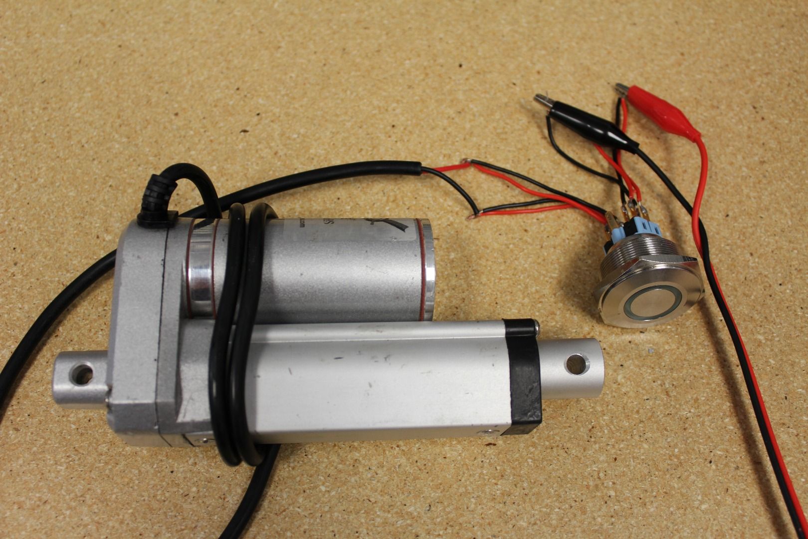 Rocker Switch and Joystick Wiring W/ Linear Actuators : 4 Steps ...