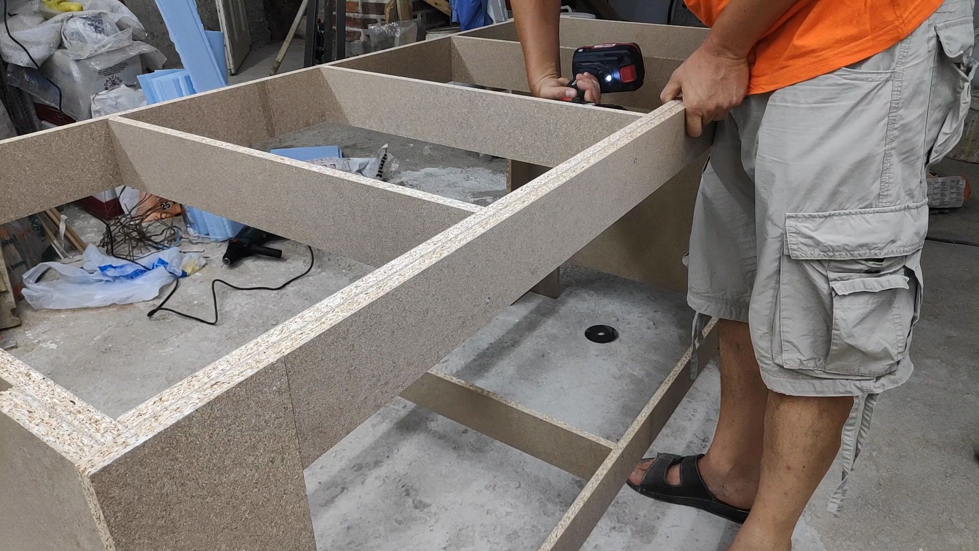 Less Than $50 Particleboard Workbench : 9 Steps (with Pictures ...