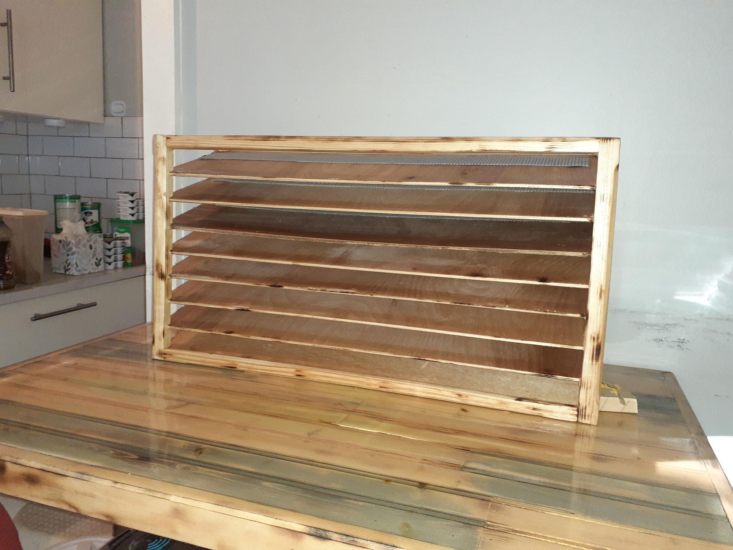 Angled Marker Display - Instructables