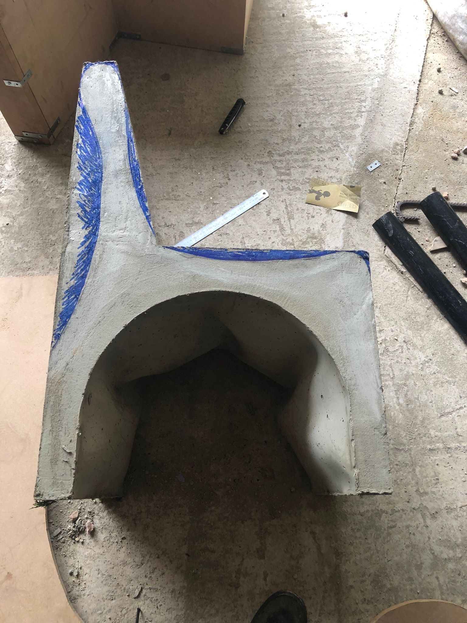 Concrete Chairs and Table : 11 Steps (with Pictures) - Instructables